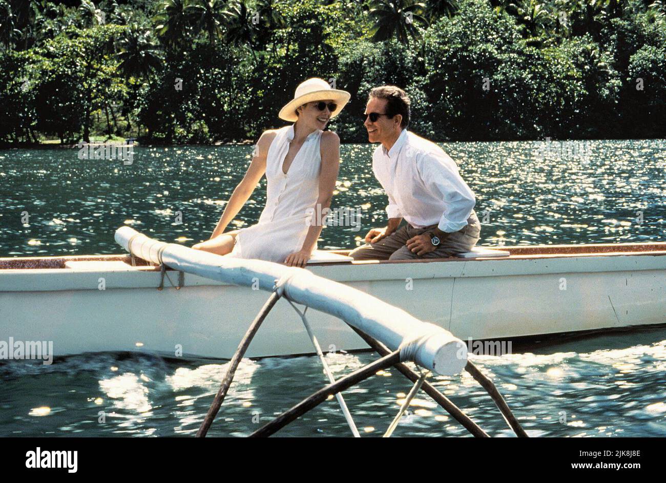 Annette Bening & Warren Beatty Film Love Affair (1994) Characters: Terry McKay & Mike Gambril ...