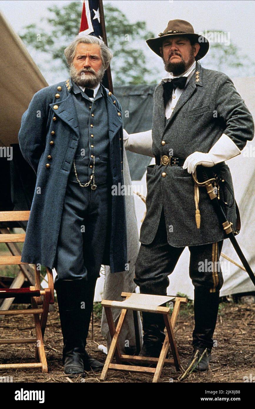 Martin Sheen Film Gettysburg (1993) Characters: Gen. Robert E. Lee ...
