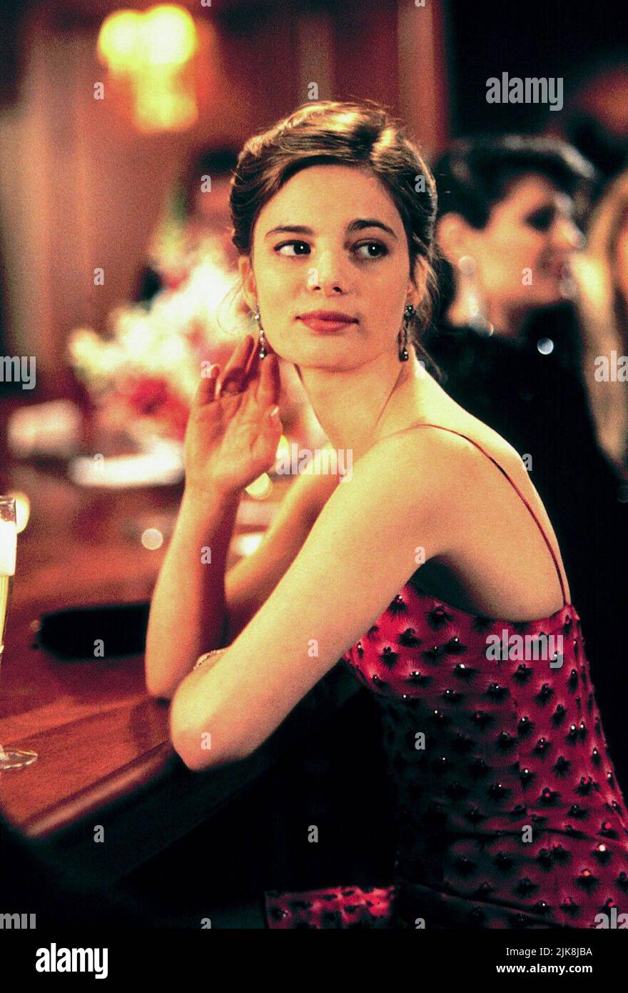 Gabrielle Anwar Film: For Love Or Money; The Concierge (USA 1993 ...