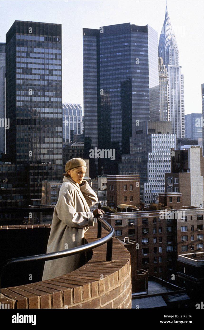 Sharon Stone Film Sliver (USA 1993) Characters: Carly Norris / Location ...