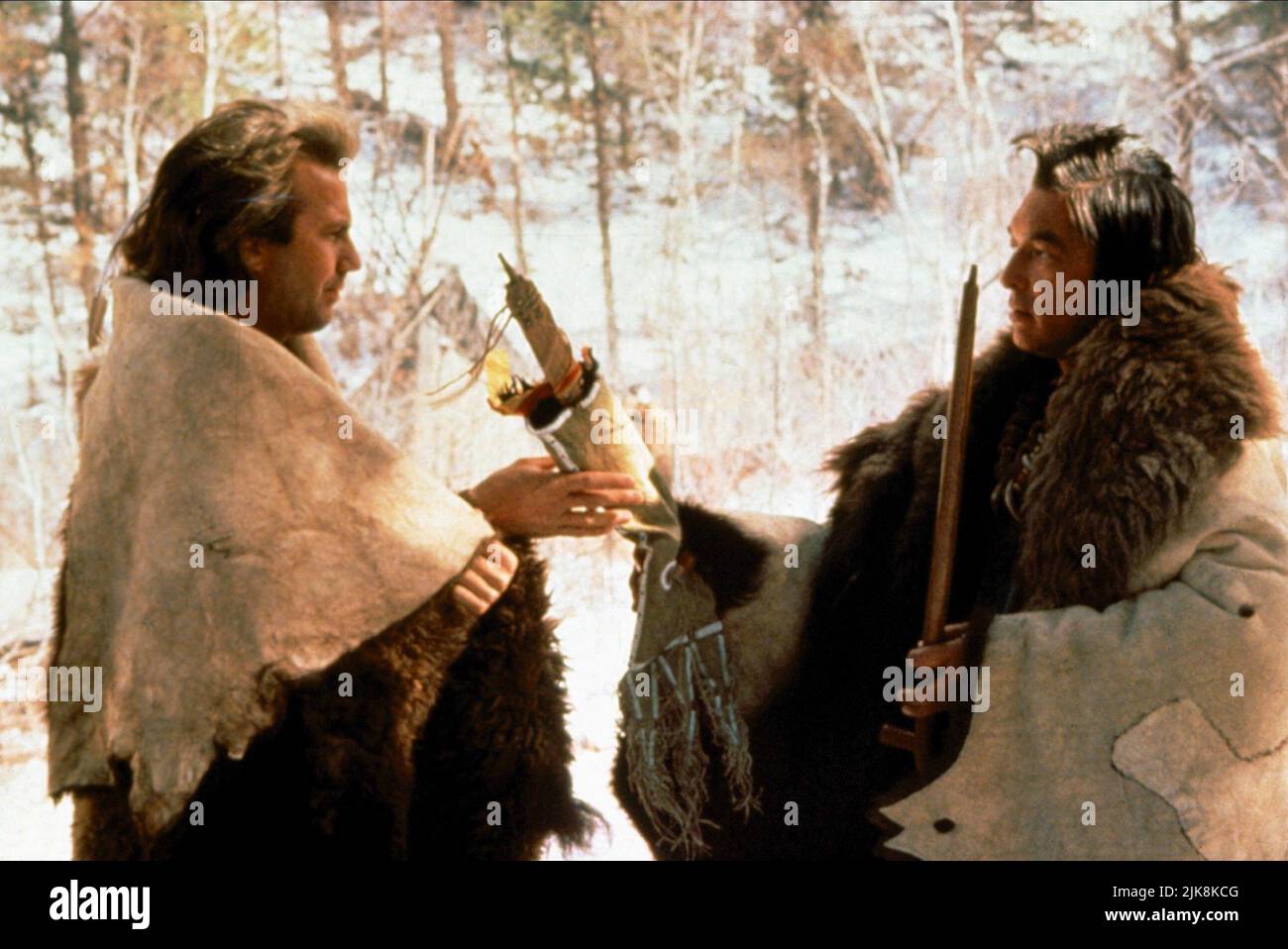 Kevin Costner & Graham Greene Film Dances With Wolves (USA 1990 ...