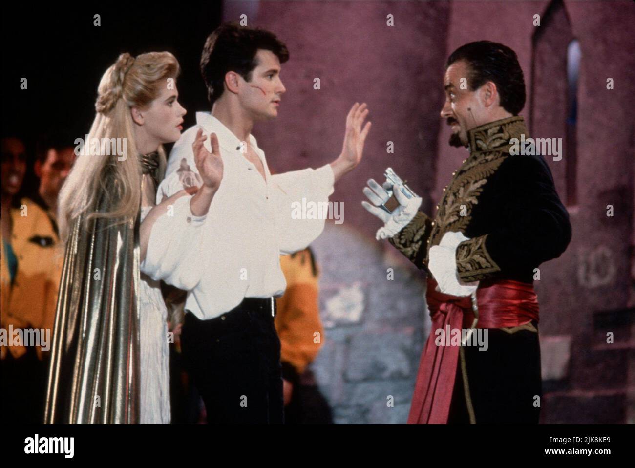 Kristy Swanson, William Ragsdale & Terry Kiser Film: Mannequin: On The ...