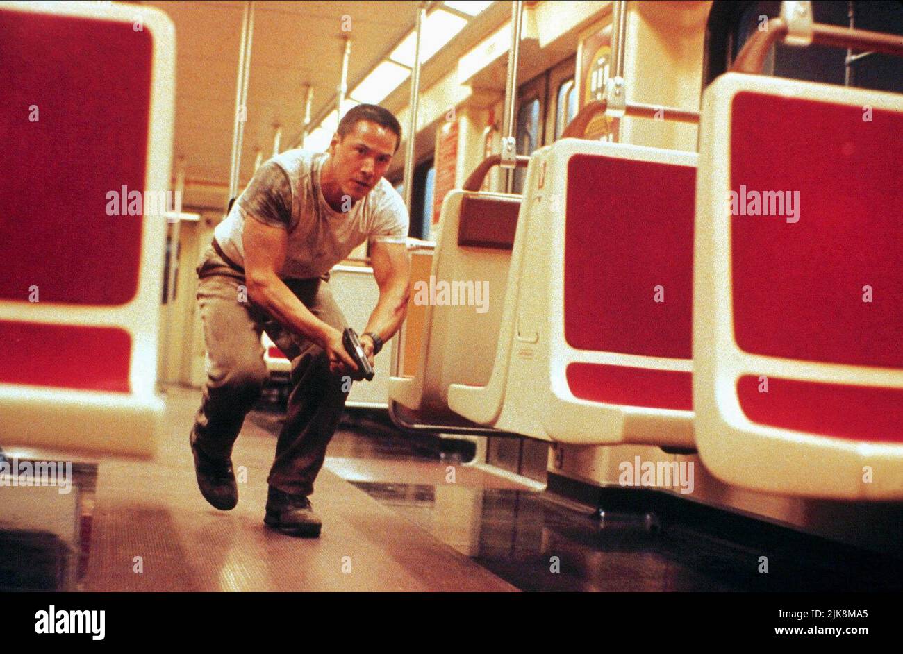 Keanu Reeves Film Speed (USA 1994) Characters: Officer Jack Traven ...