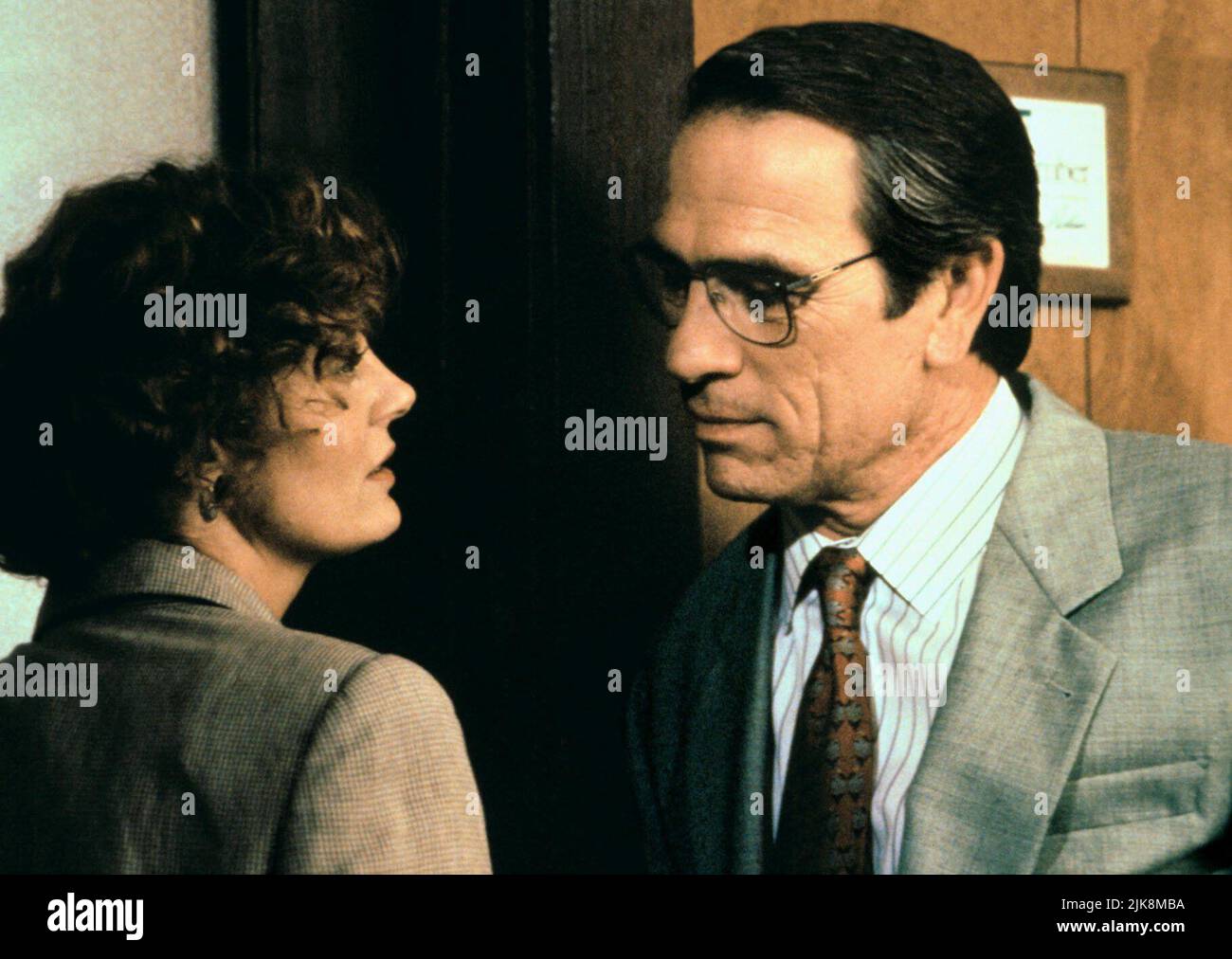 Susan Sarandon & Tommy Lee Jones Film: The Client (USA 1994) Characters ...