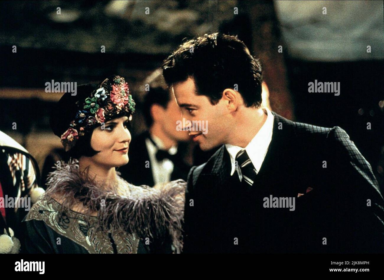 Jennifer Jason Leigh, Matthew Broderick Film: Mrs. Parker And The Vicious Circle (USA/CAN 1994 ...