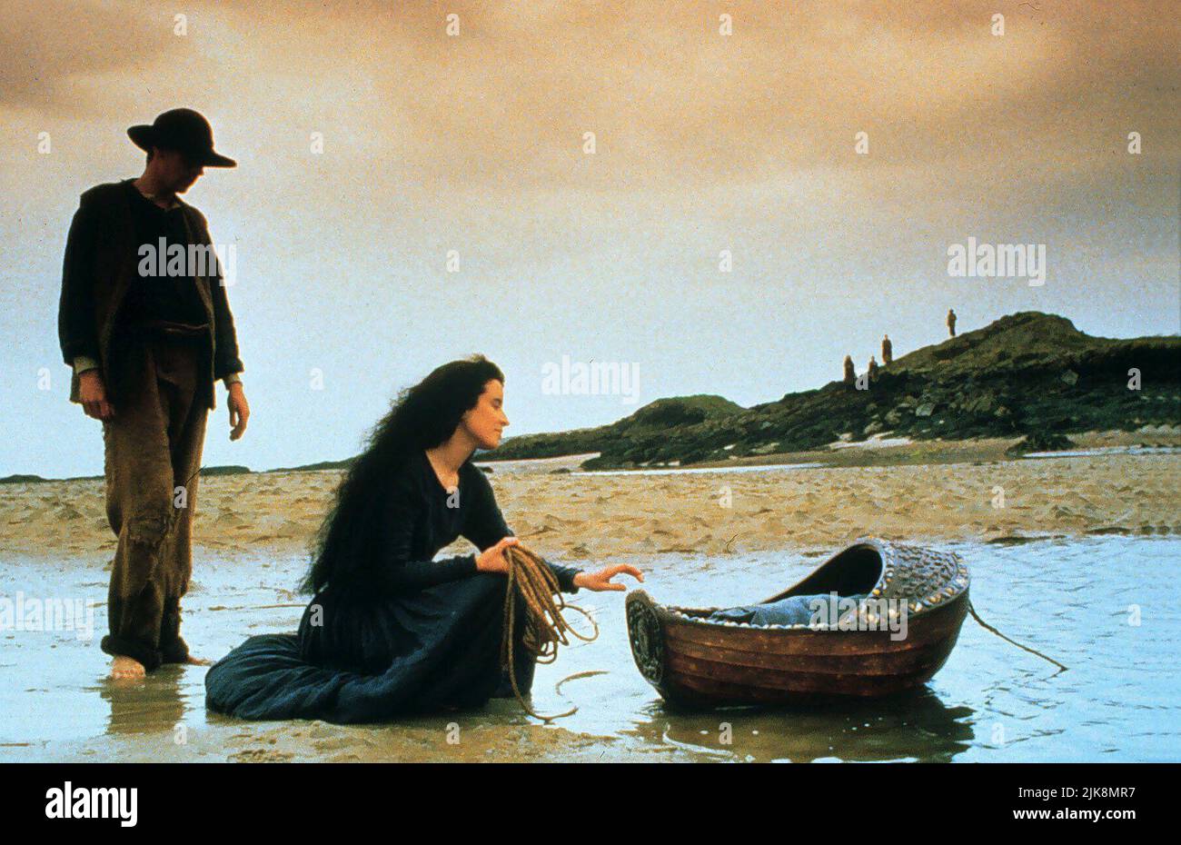 Gerald Rooney & Susan Lynch Film The Secret Of Roan Inish (1994 ...