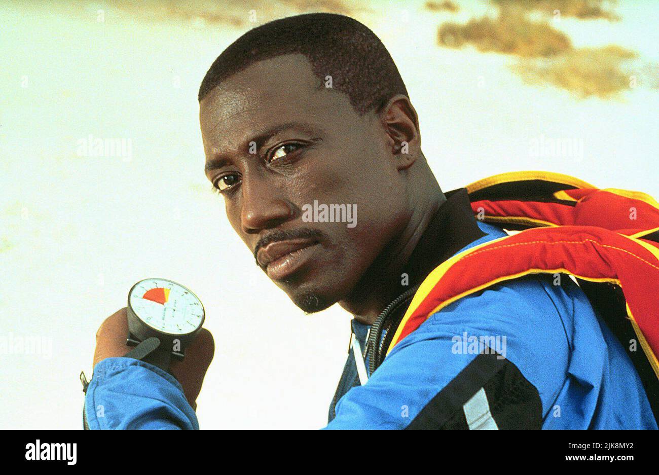 Drop zone wesley snipes 1994 hi-res stock photography and images - Alamy