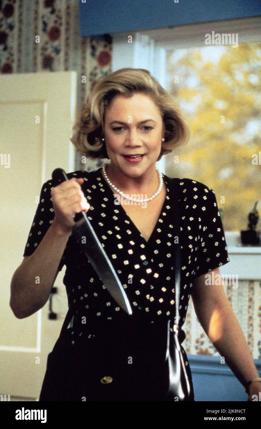 Kathleen Turner Film Serial Mom (USA 1994) Characters: Beverly R ...