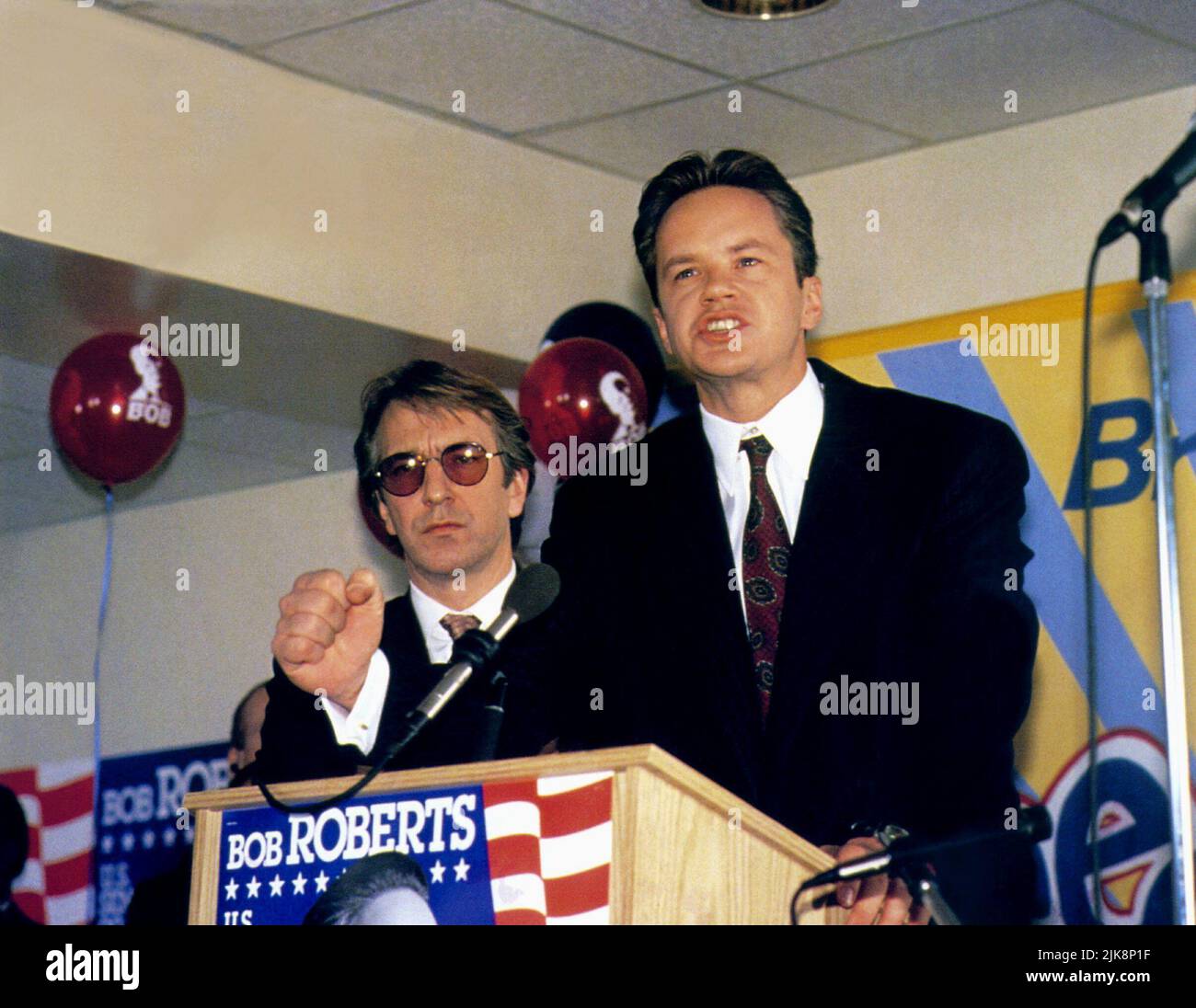 Bob roberts alan rickman tim robbins hi-res stock photography and ...