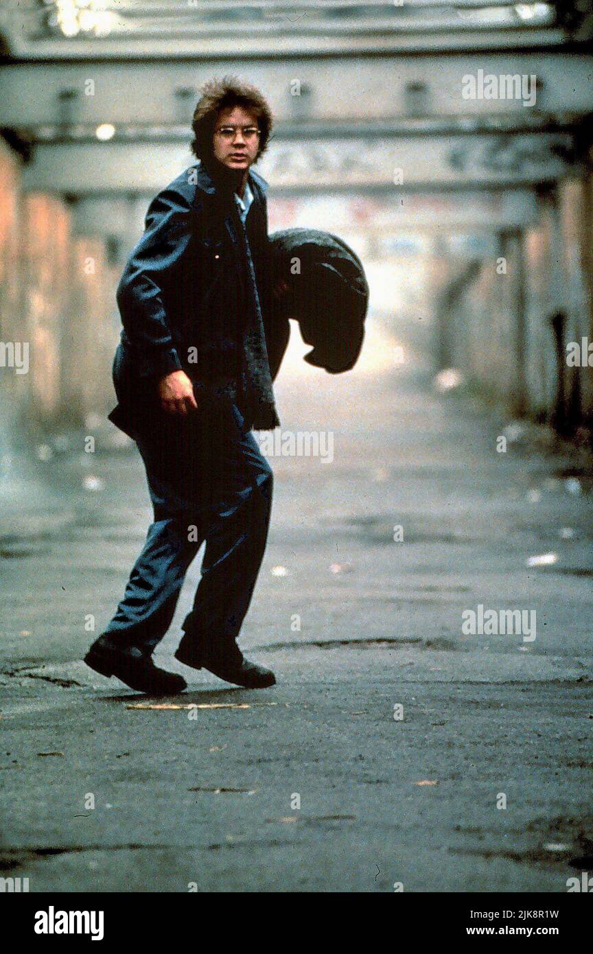 Tim Robbins Film Jacob'S Ladder (1990) Characters: Jacob Director ...