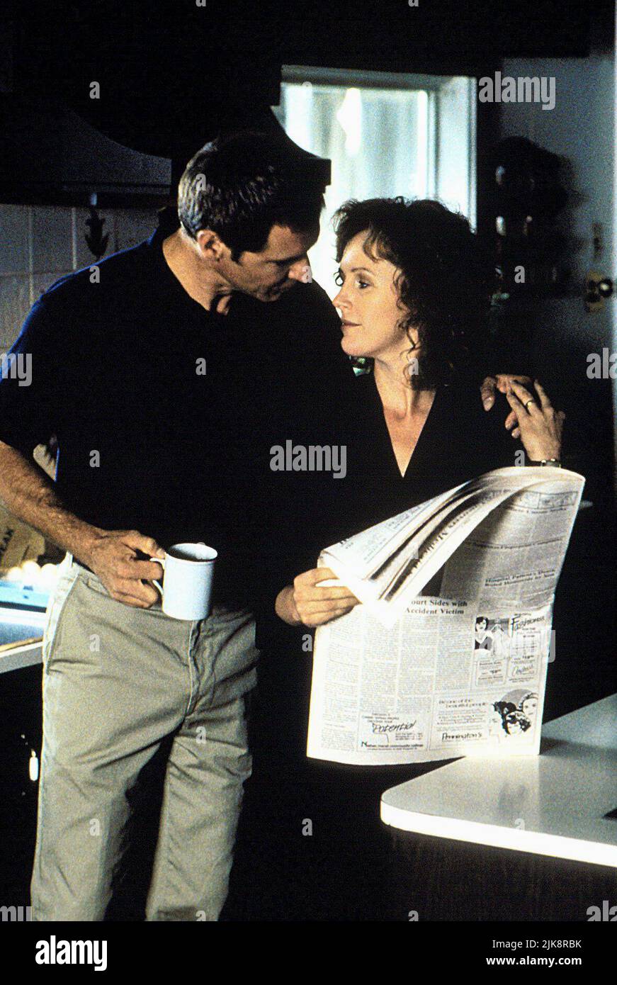 Harrison Ford & Bonnie Bedelia Film: Presumed Innocent (USA 1990 ...