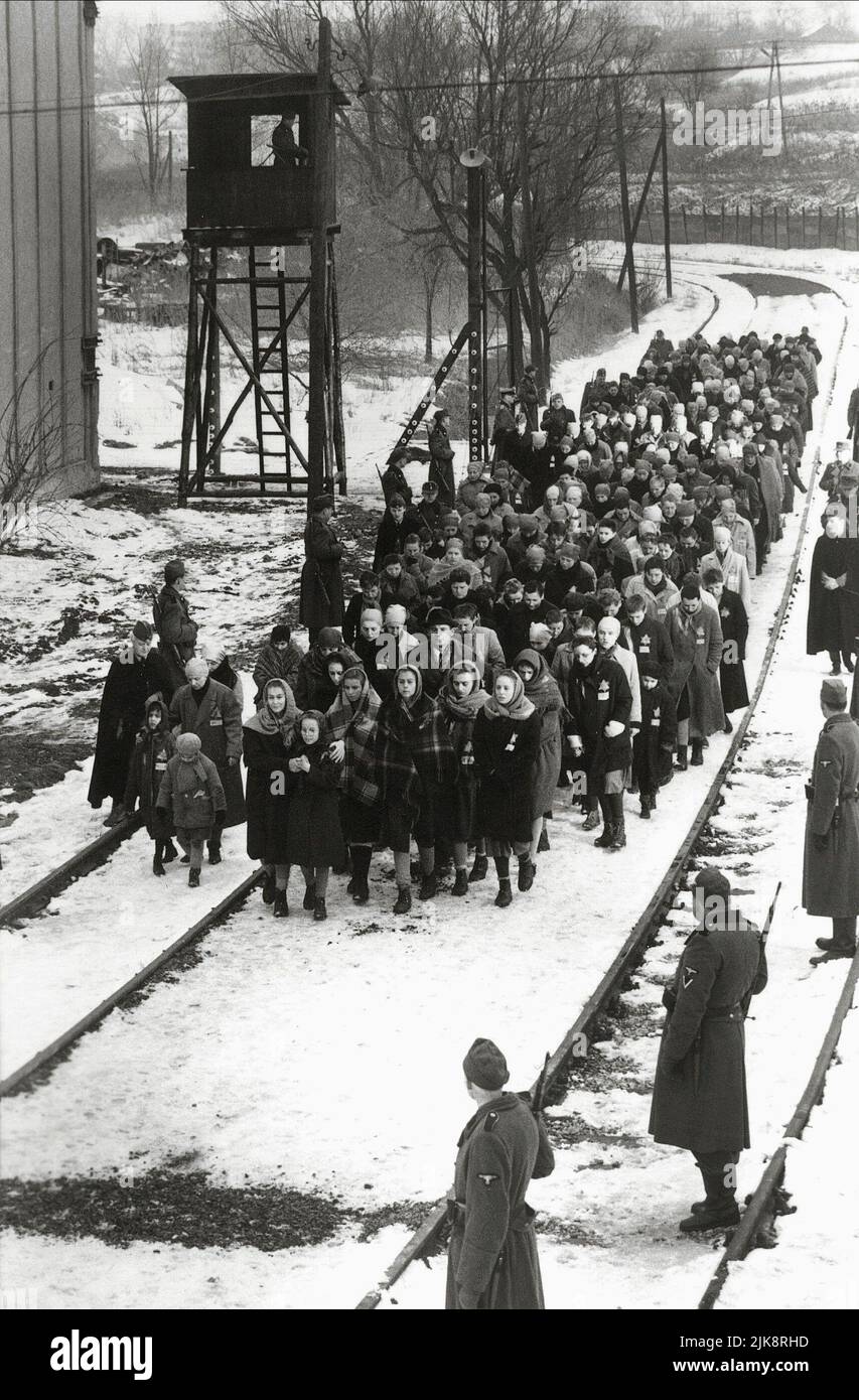 Holocaust Scene Film Schindler'S List (USA 1993) Director: Steven ...