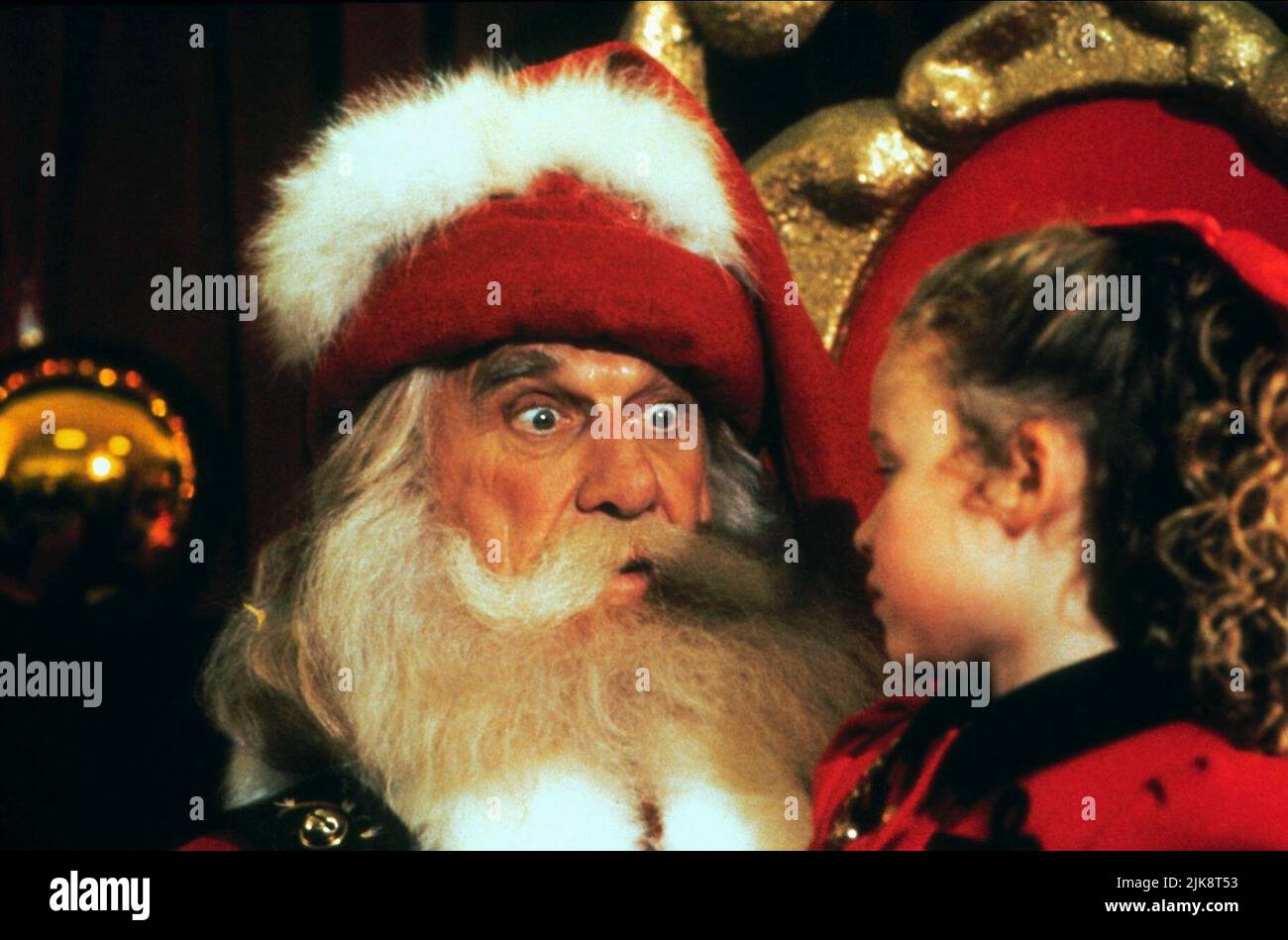 Leslie Nielsen & Thora Birch Film All I Want For Christmas (USA 1991 ...