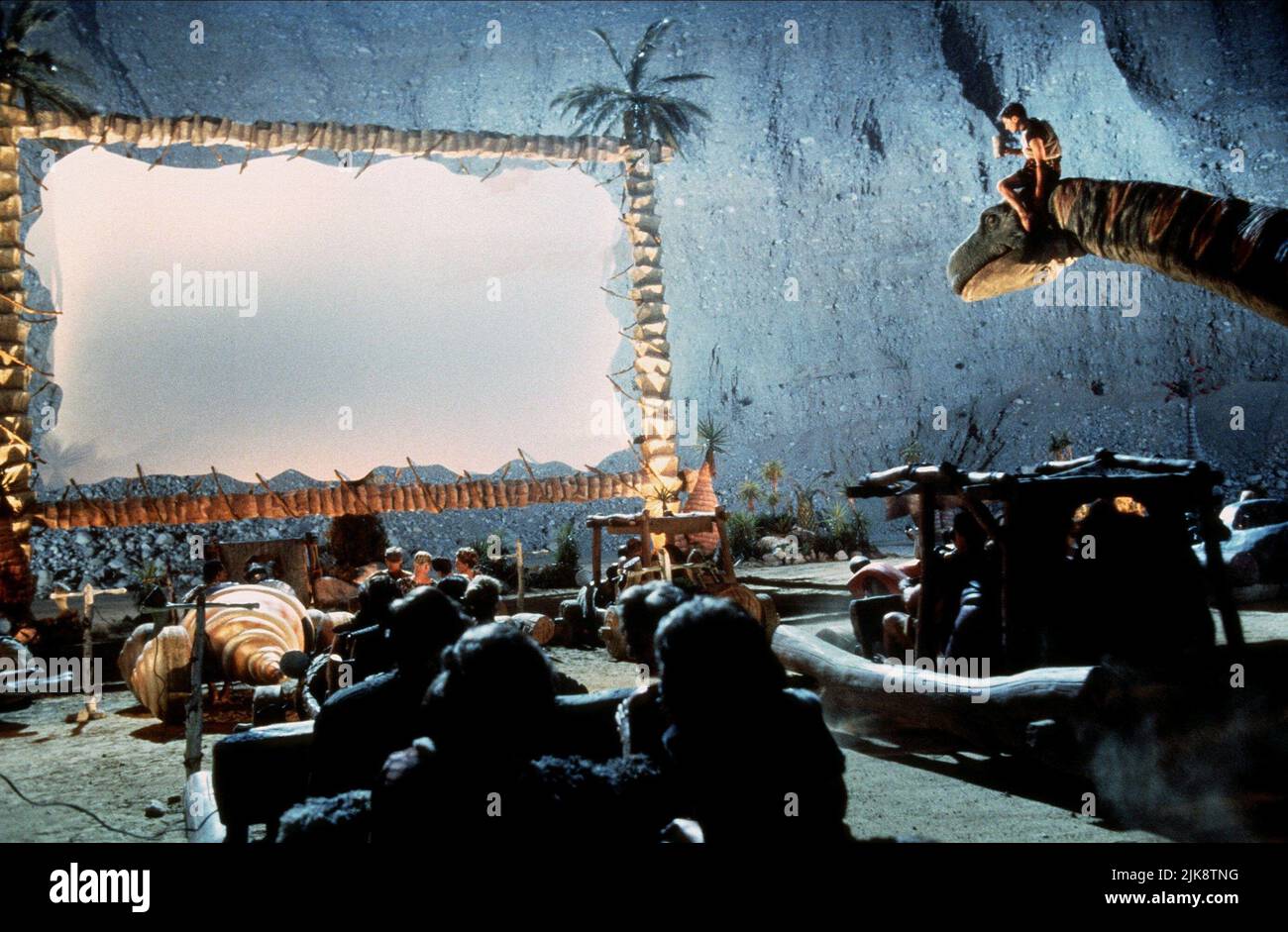 Drive in movie scene flintstones hi-res stock photography and images ...