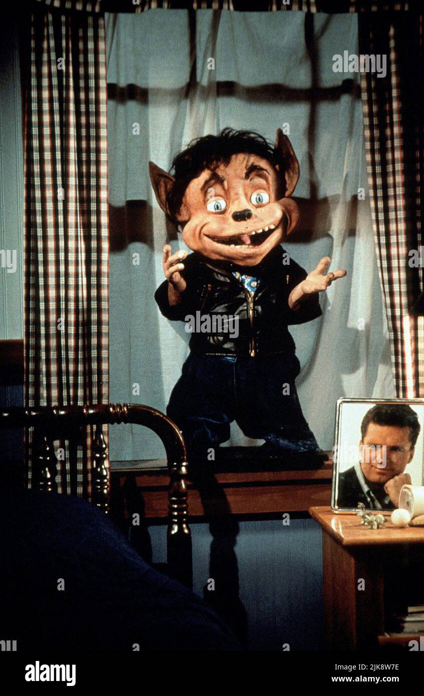 Munchie Film Munchie Strikes Back (1990) Director: Jim Wynorski 27 ...