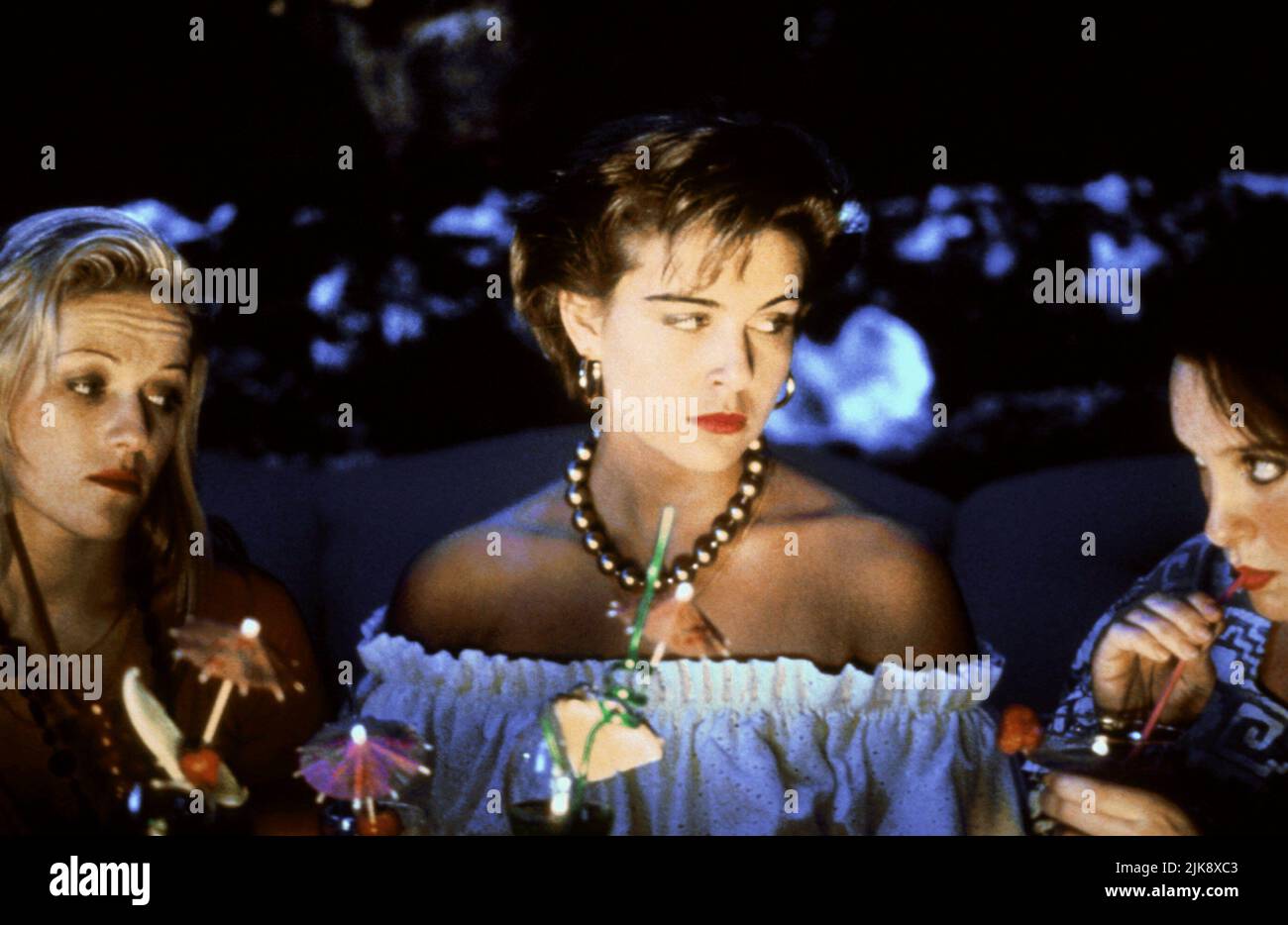 Rosalind Hammond, Pippa Grandison & Toni Collette Film: Muriel'S Wedding (AUS/FR 1994 ...