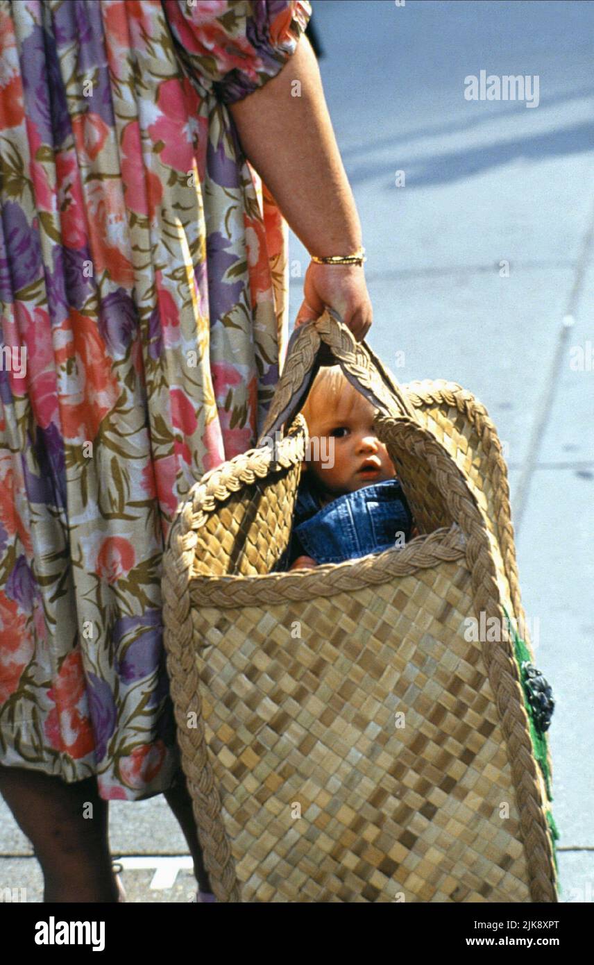 Baby Boy In Shopping Bag Film Baby'S Day Out (1994) Director: Patrick ...