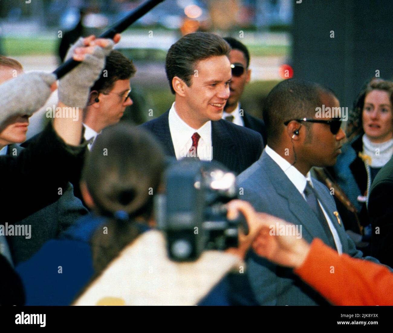 Tim Robbins Film Bob Roberts (USA/UK 1992) Characters: Bob Roberts ...