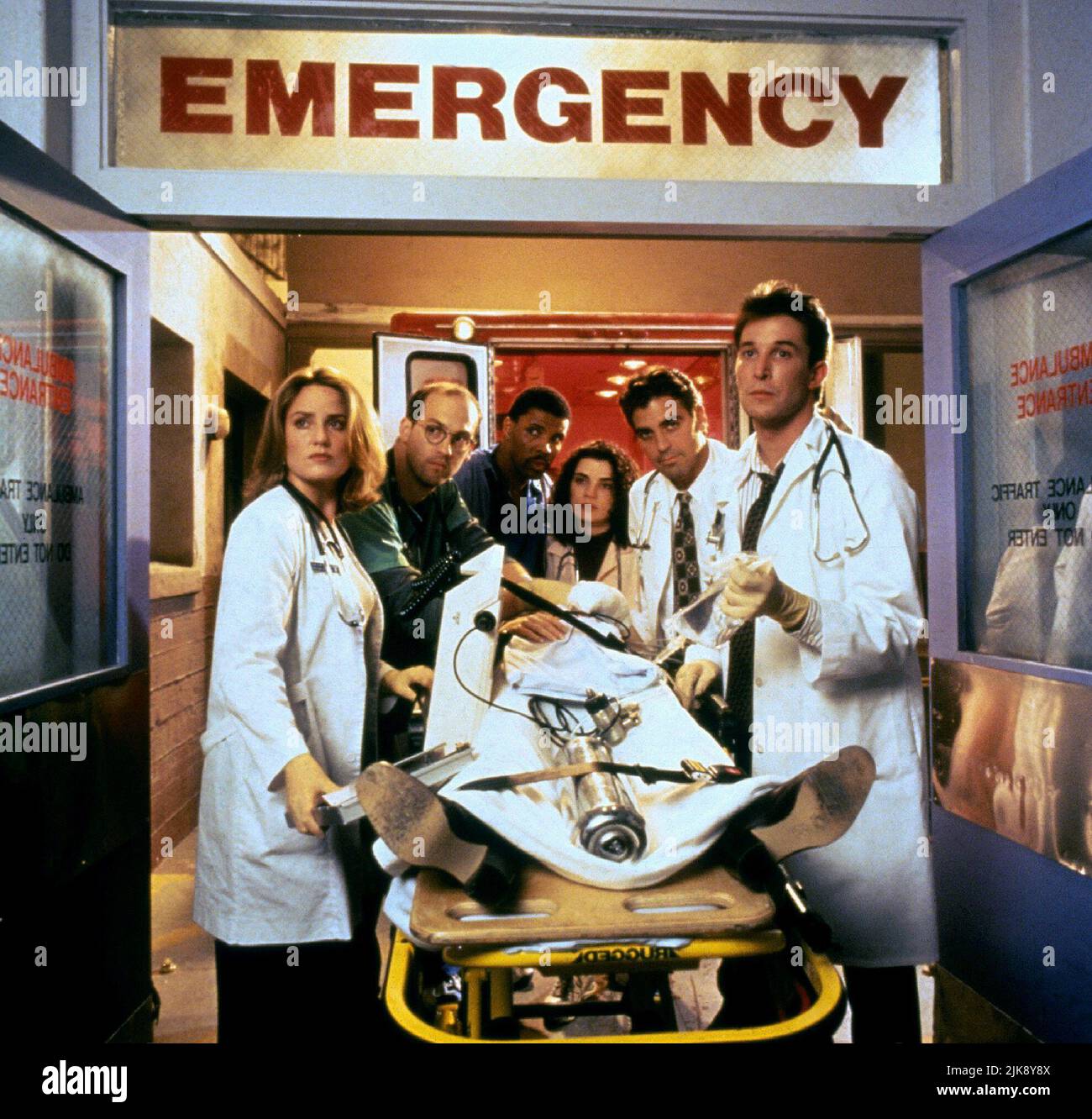 Sherry Stringfield, Anthony Edwards, Eriq La Salle, Julianna Margulies ...