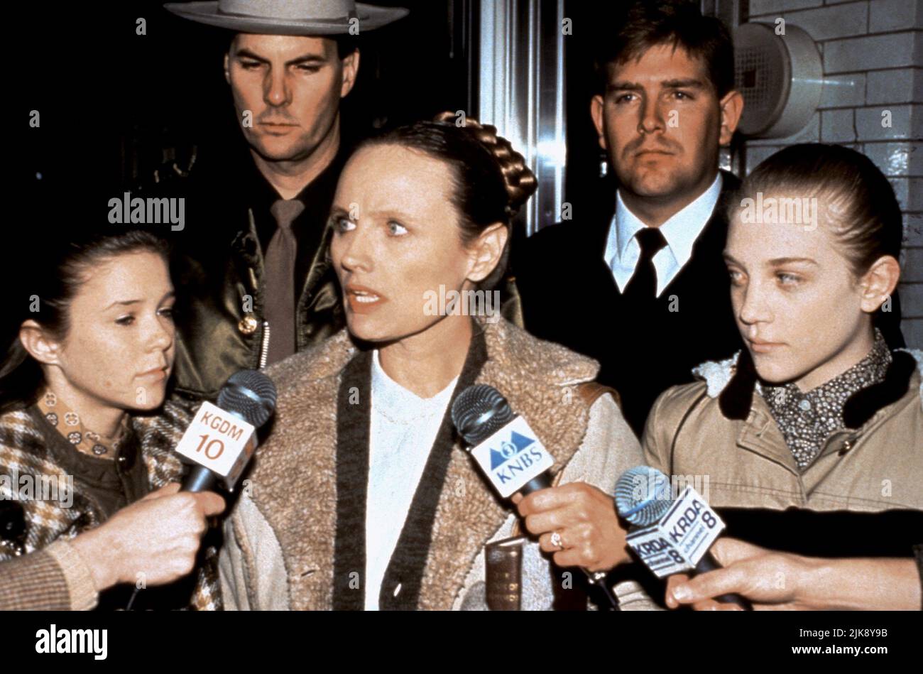 Tess Harper Film In The Line Of Duty: Siege At Marion (1992) Characters ...