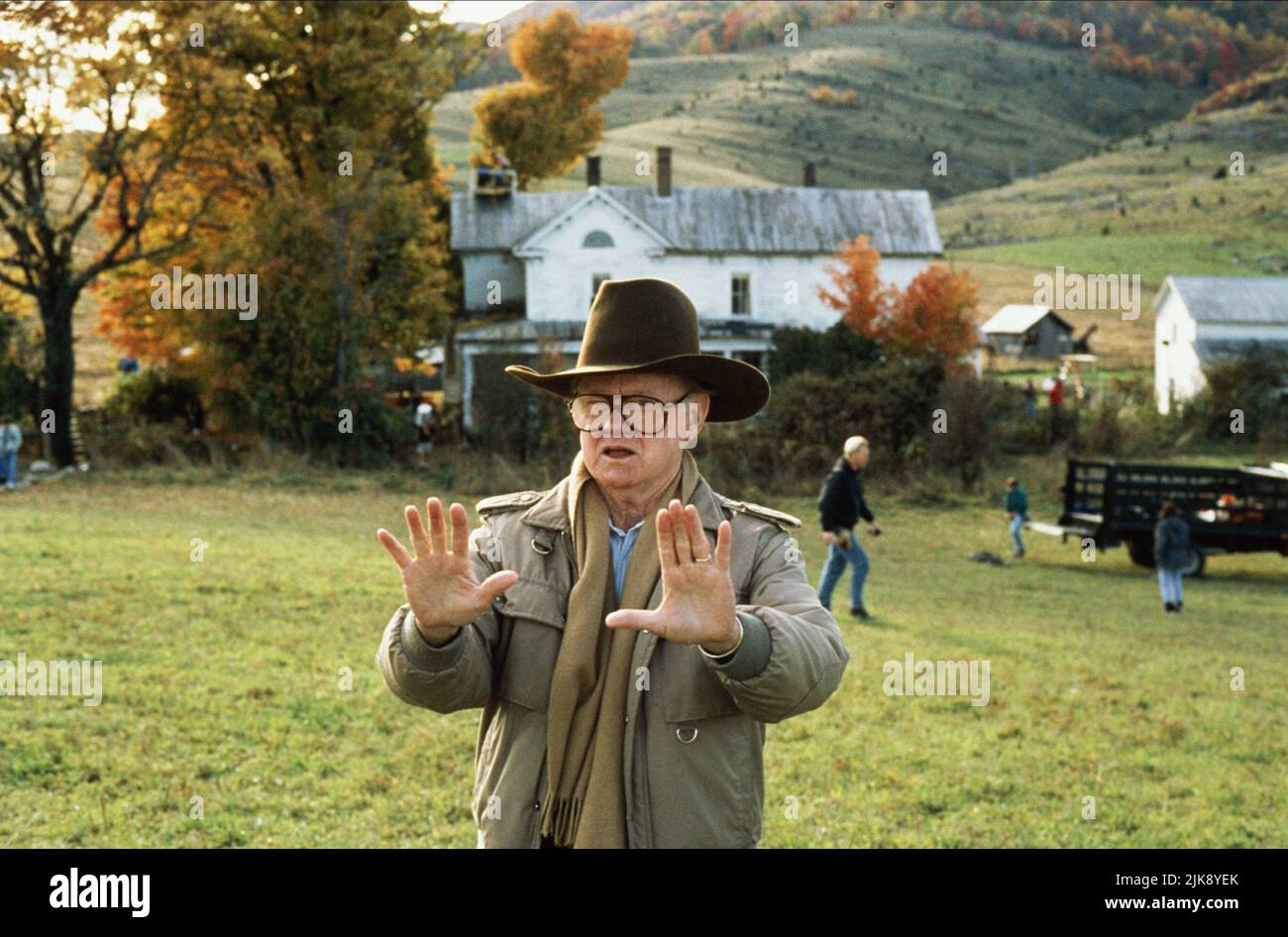 Daniel Petrie Film Lassie (1994) Director: Daniel Petrie 22 July 1994 ...