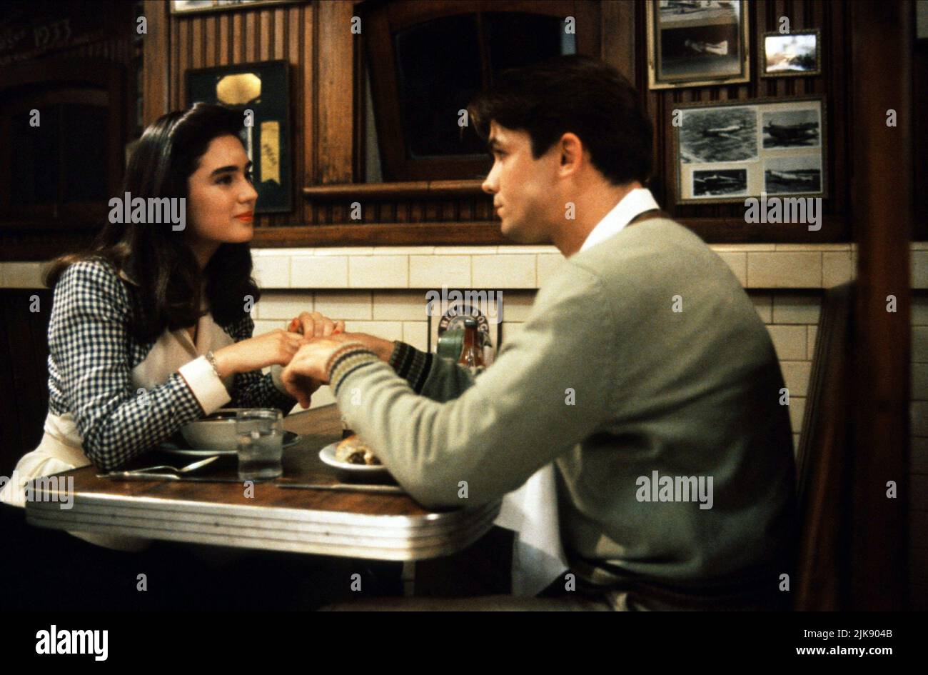 Jennifer Connelly & Bill Campbell Film The Rocketeer (1991) Characters ...