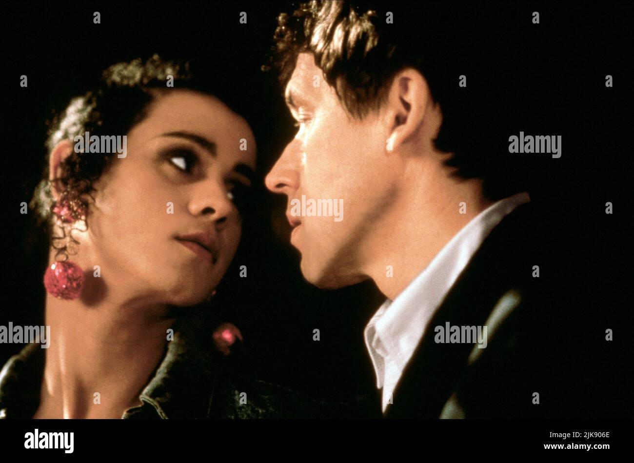 Jaye Davidson & Stephen Rea Film: The Crying Game (1994) Characters ...