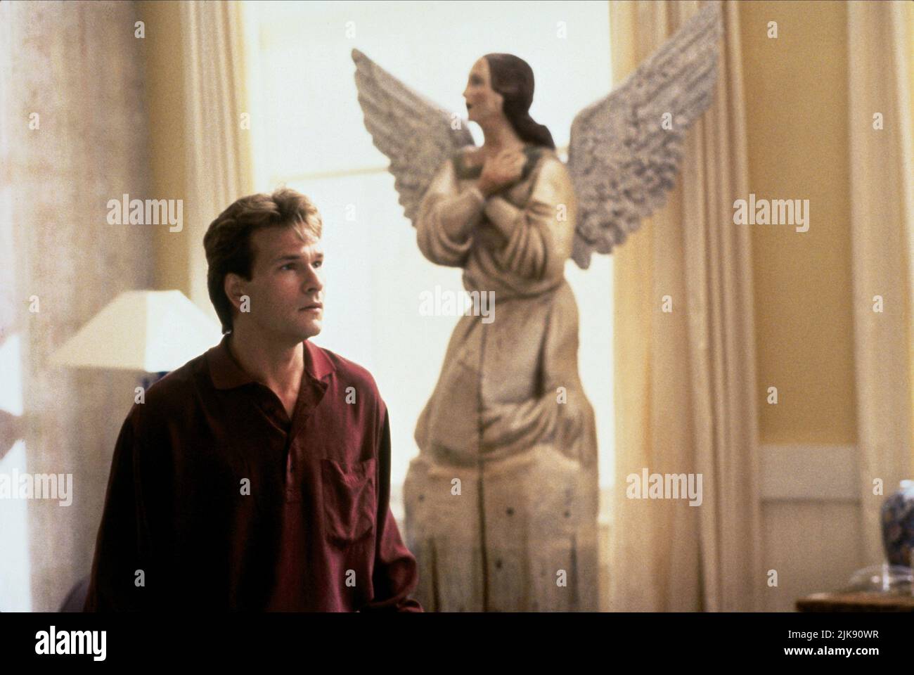 Patrick Swayze Film Ghost (USA 1990) Characters: Sam Wheat Director ...