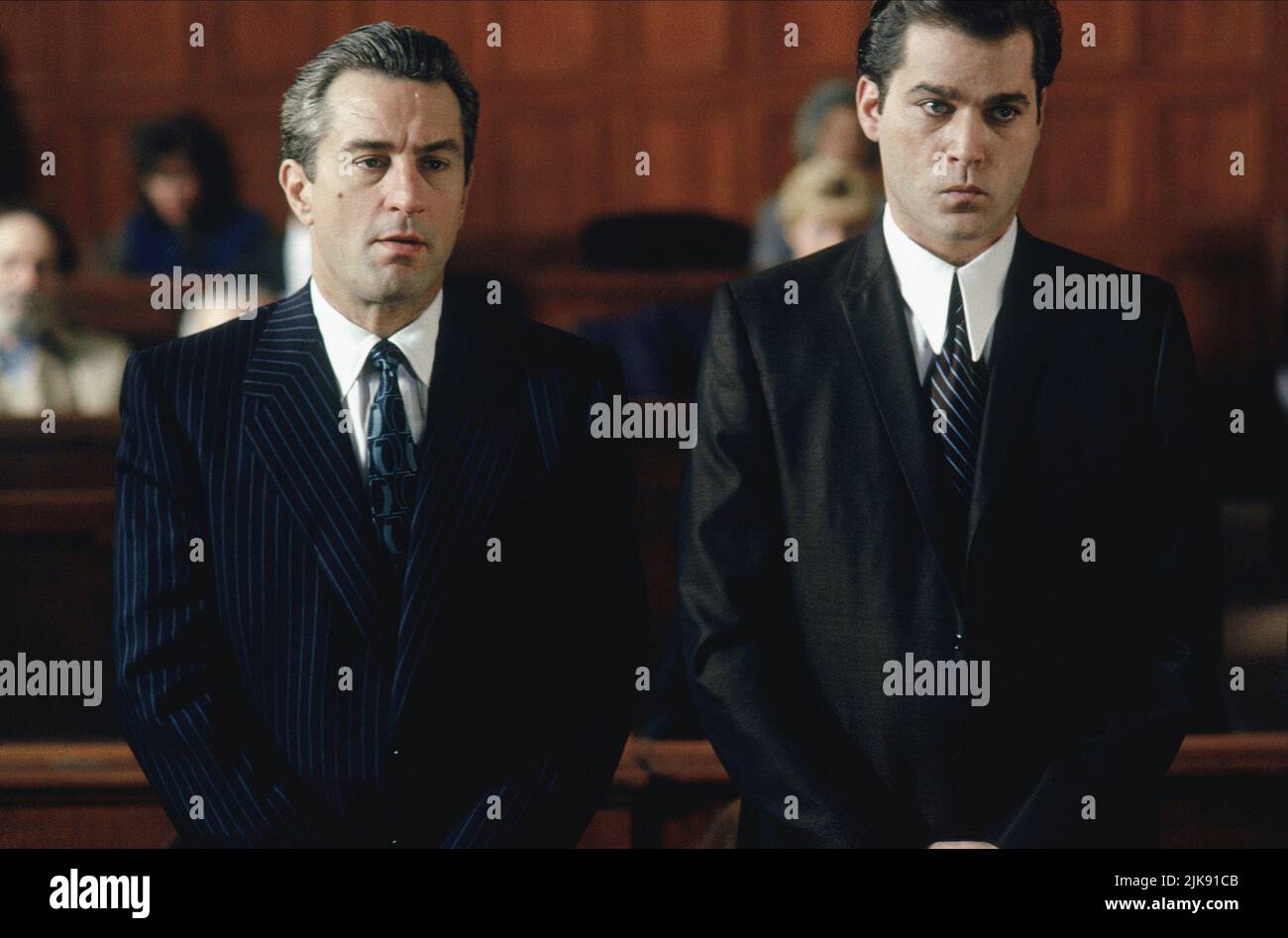 Robert De Niro & Ray Liotta Film Goodfellas (USA 1990) Characters ...