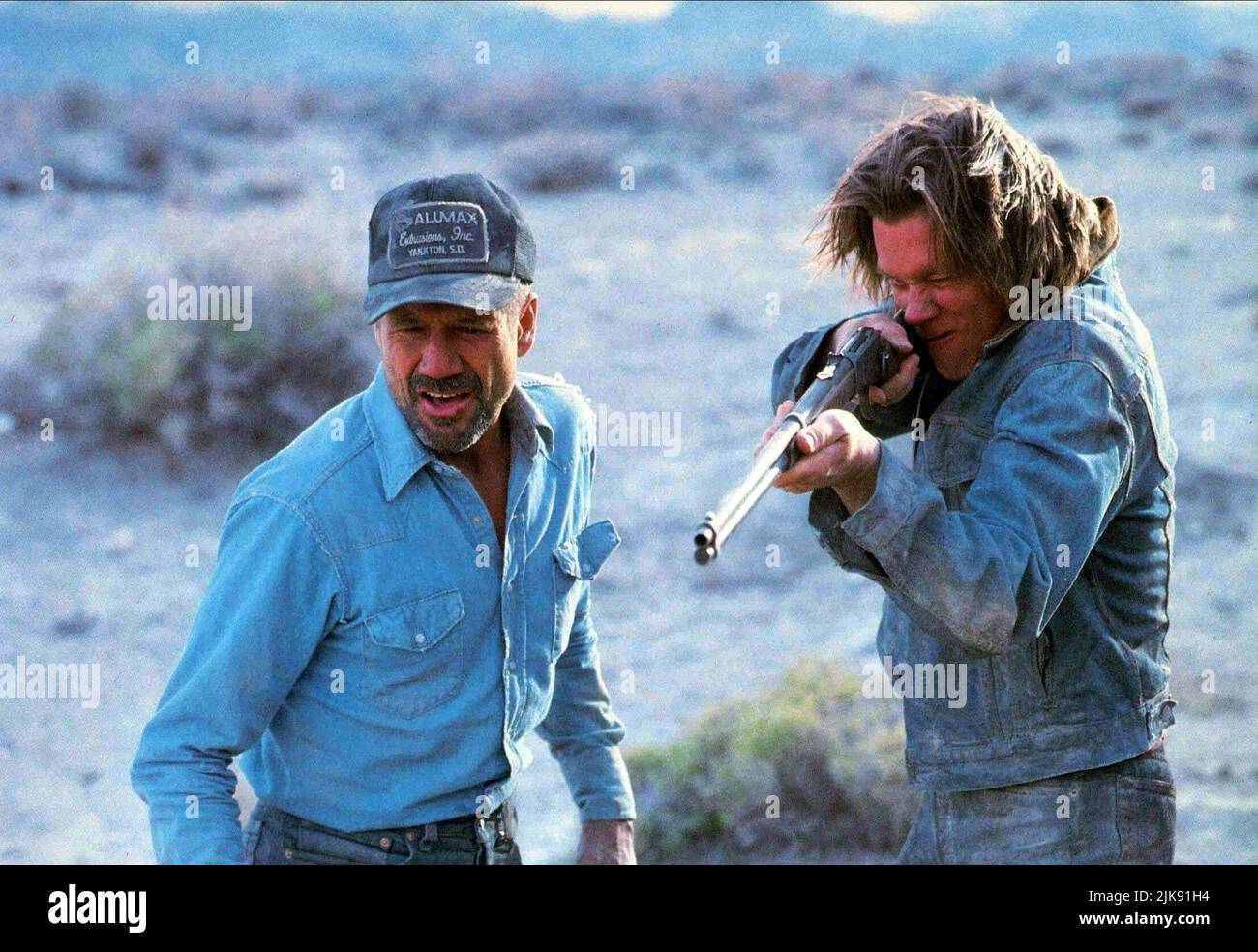 Tremors 1990 Kevin Bacon