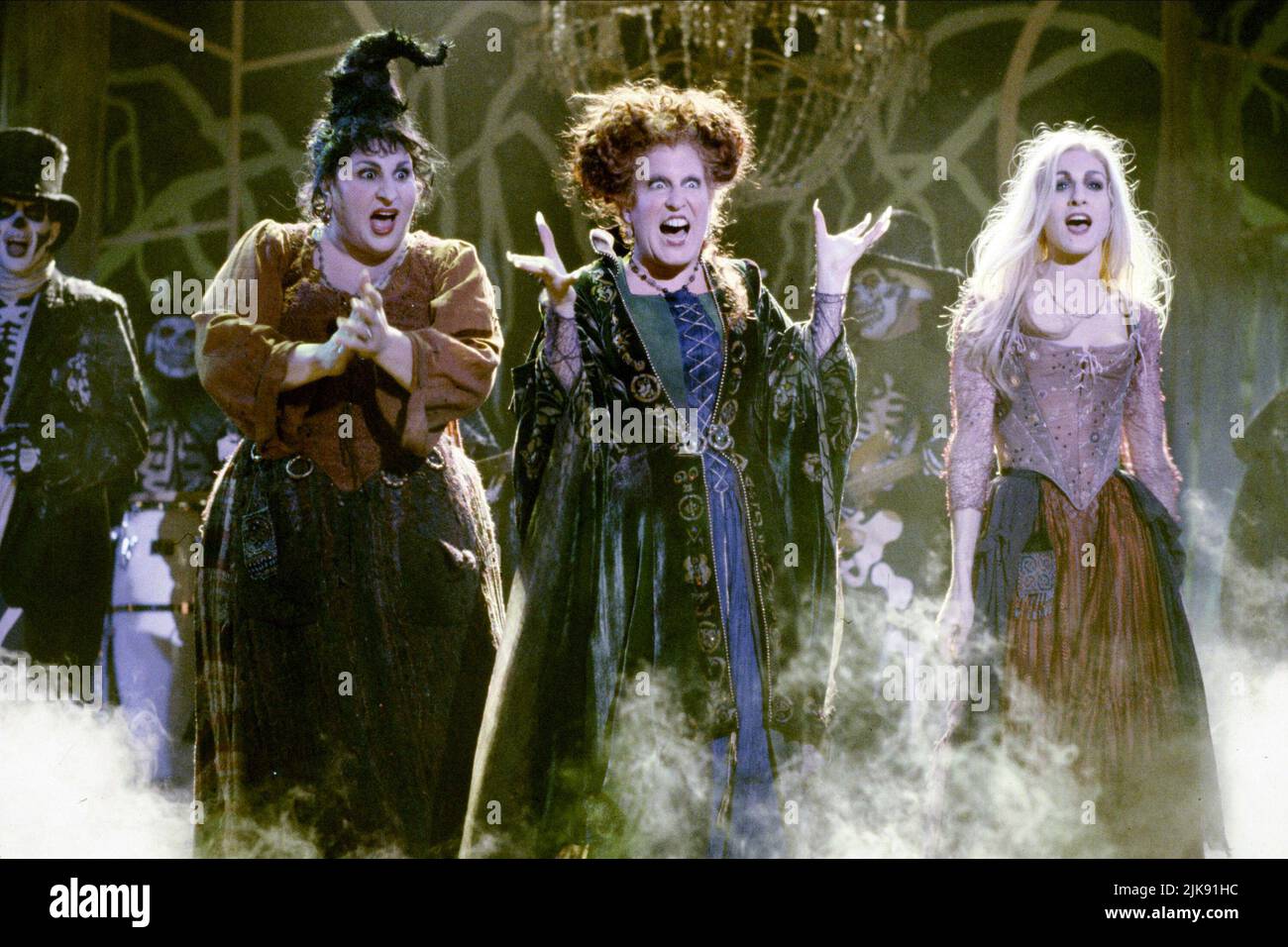 Hocus pocus hi-res stock photography and images - Alamy
