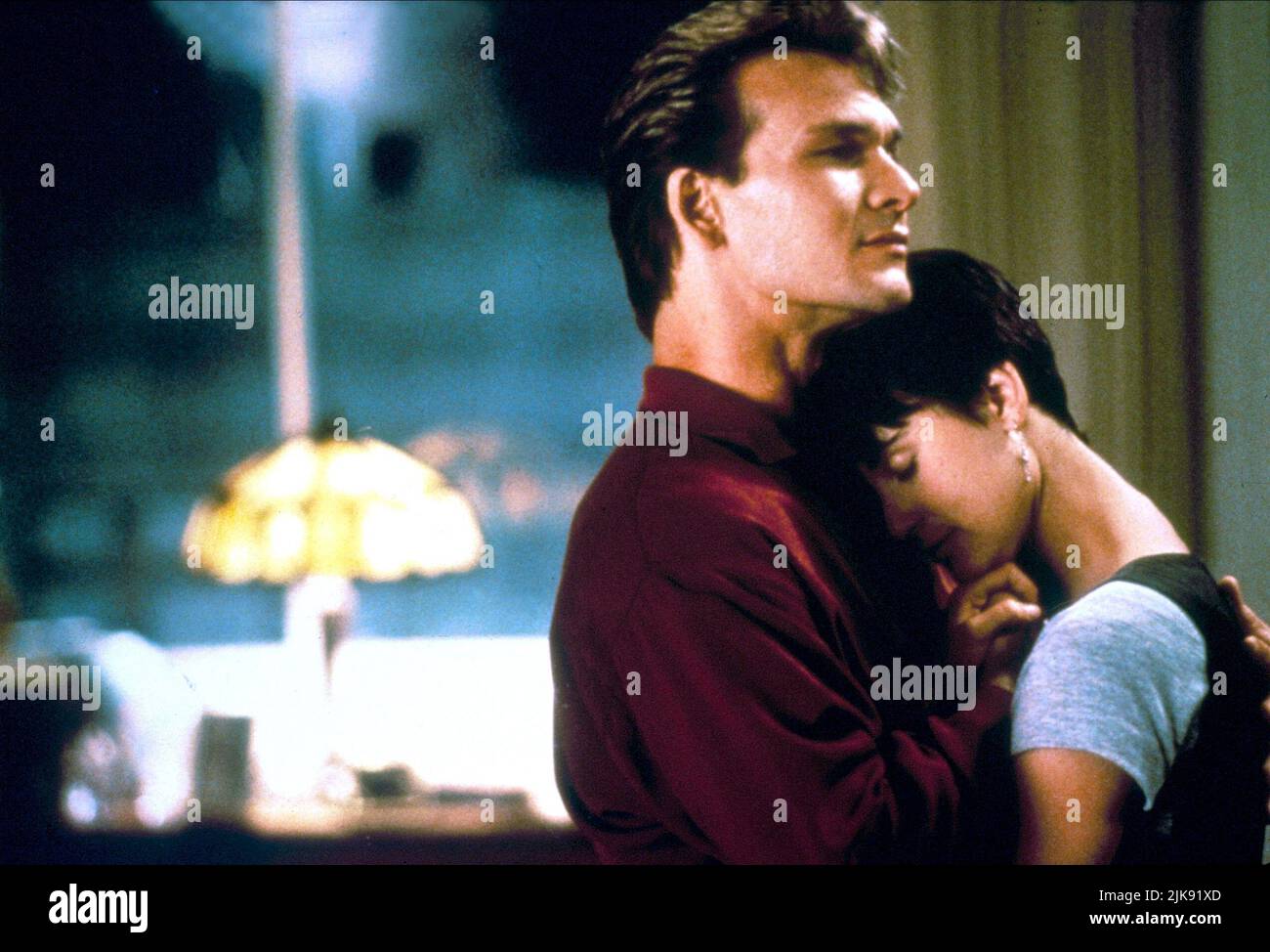 Patrick Swayze & Demi Moore Film Ghost (USA 1990) Characters: Sam Wheat ...