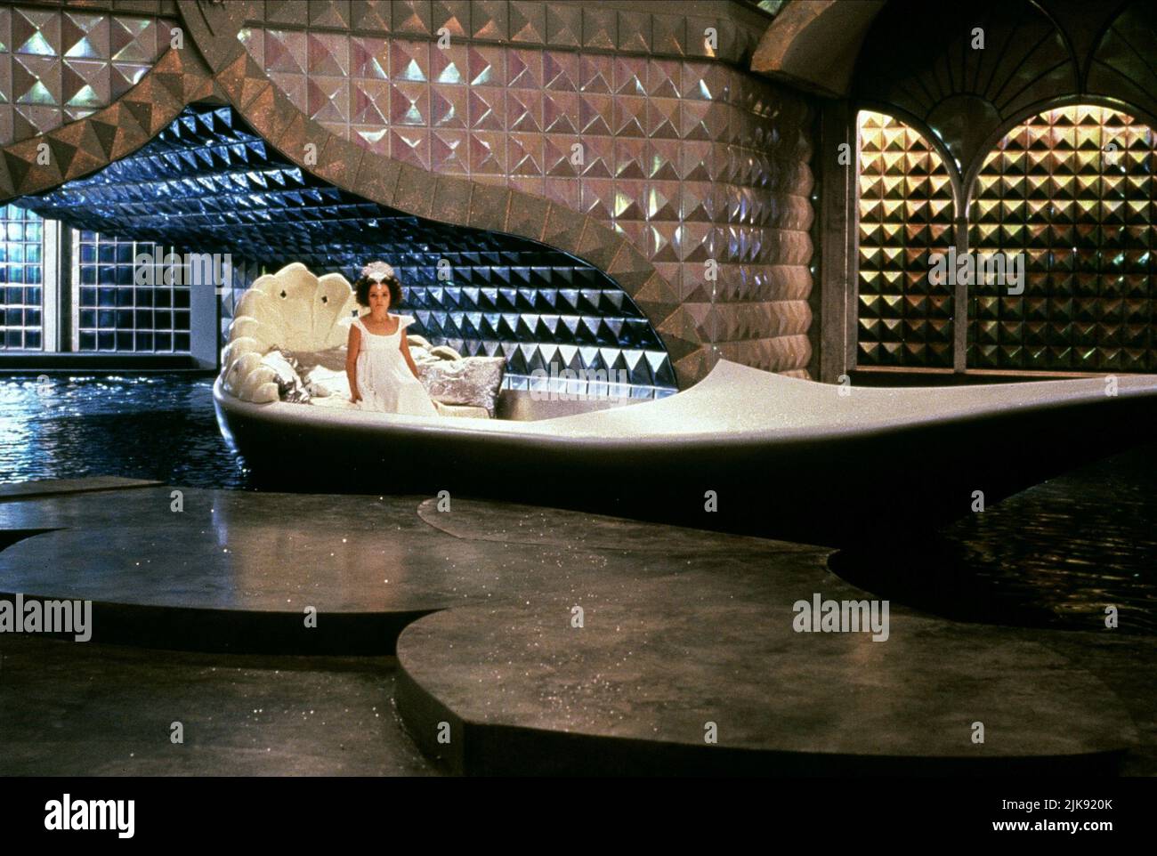 Alexandra Johnes Film The Neverending Story Ii: The Next Chapter (USA ...