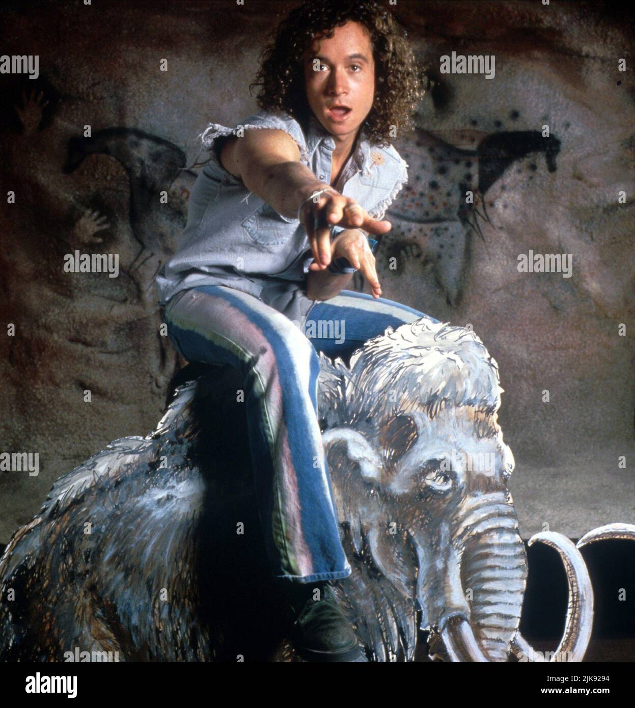 Pauly Shore Film Encino Man (USA 1992) Characters: Stoney Brown ...