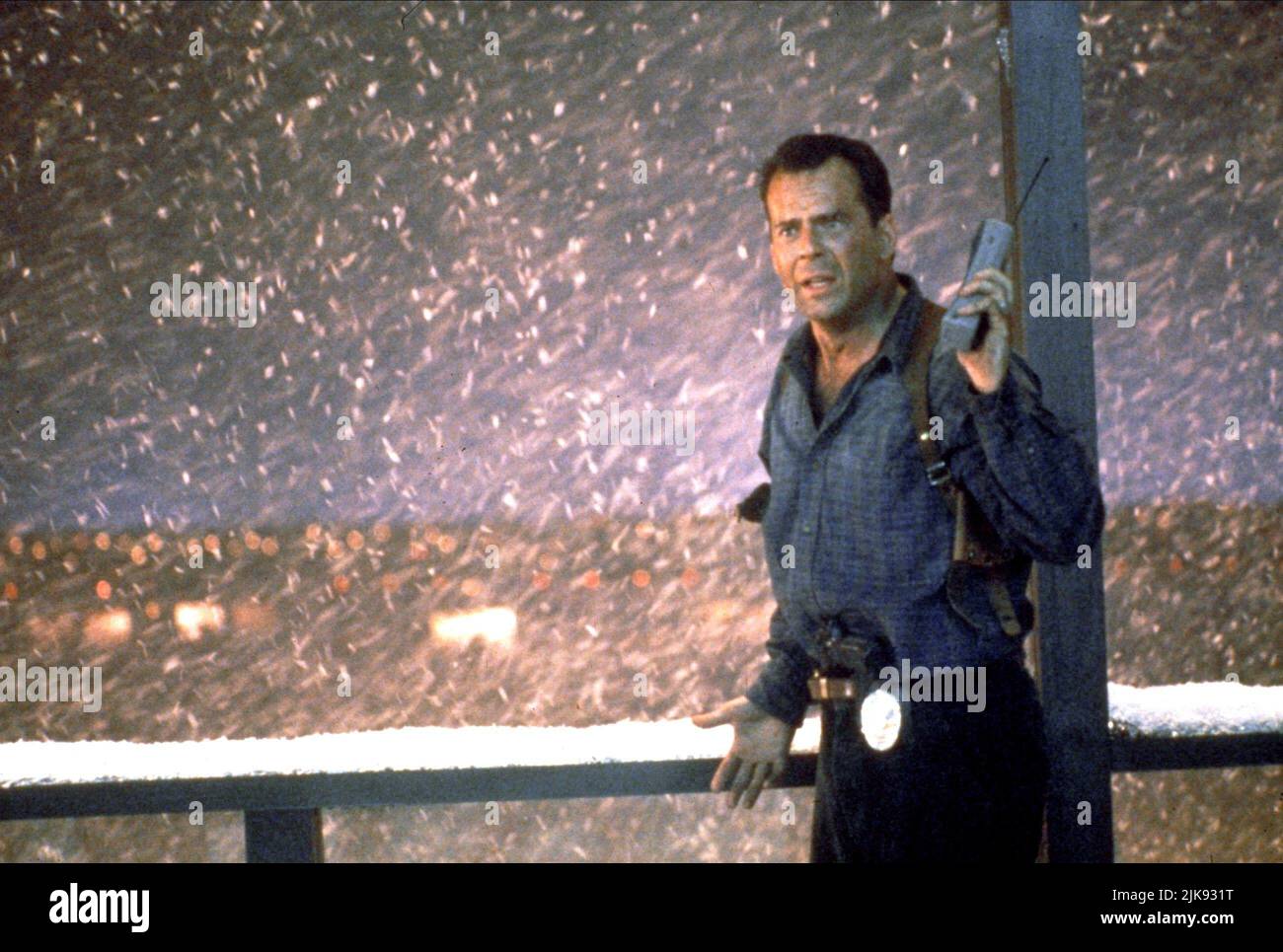 Bruce Willis Film Die Hard 2; Die Hard 2: Die Harder (USA 1990 ...