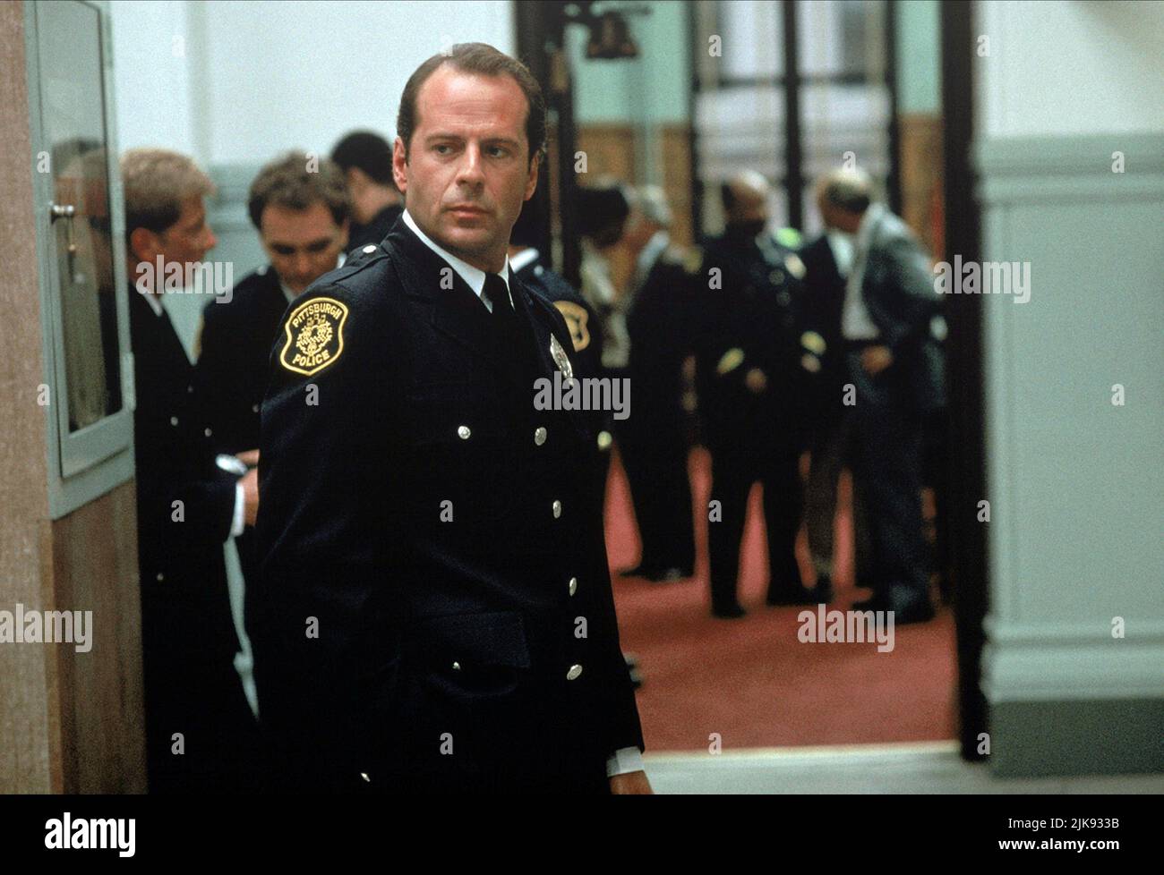 Bruce Willis Film Striking Distance (USA 1993) Characters: Det. Tom ...