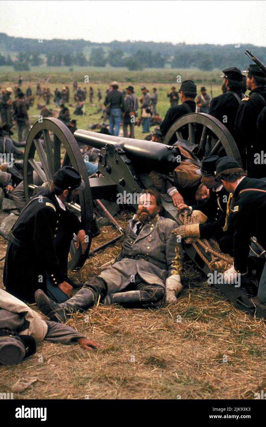 Tom berenger gettysburg 1993 hi-res stock photography and images - Alamy
