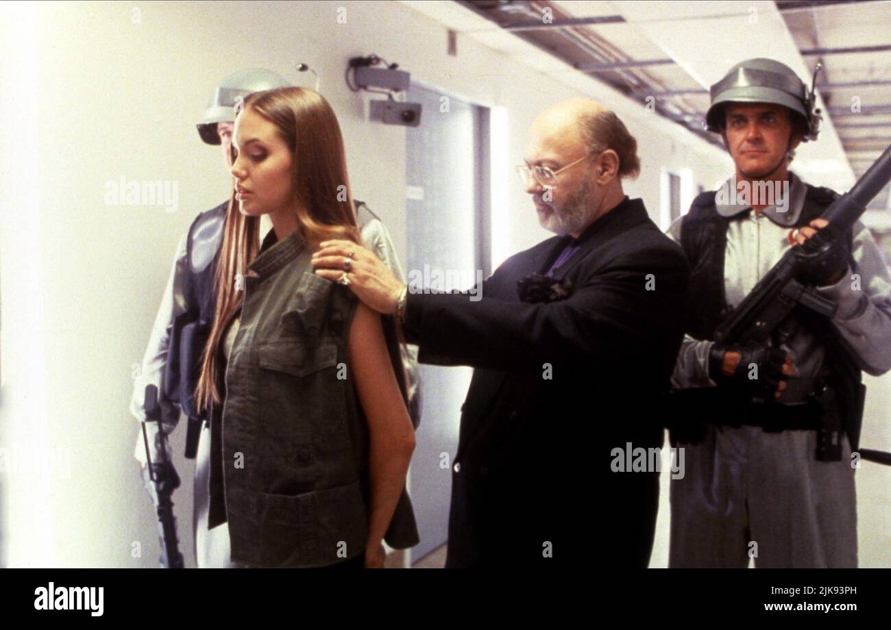 Angelina Jolie & Allen Garfield Film Cyborg 2 (1993) Characters ...