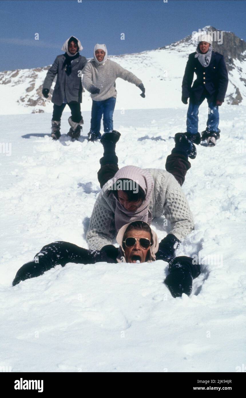 Survivors At Crash Scene Film Alive (1993) Director: Frank Marshall 15 ...