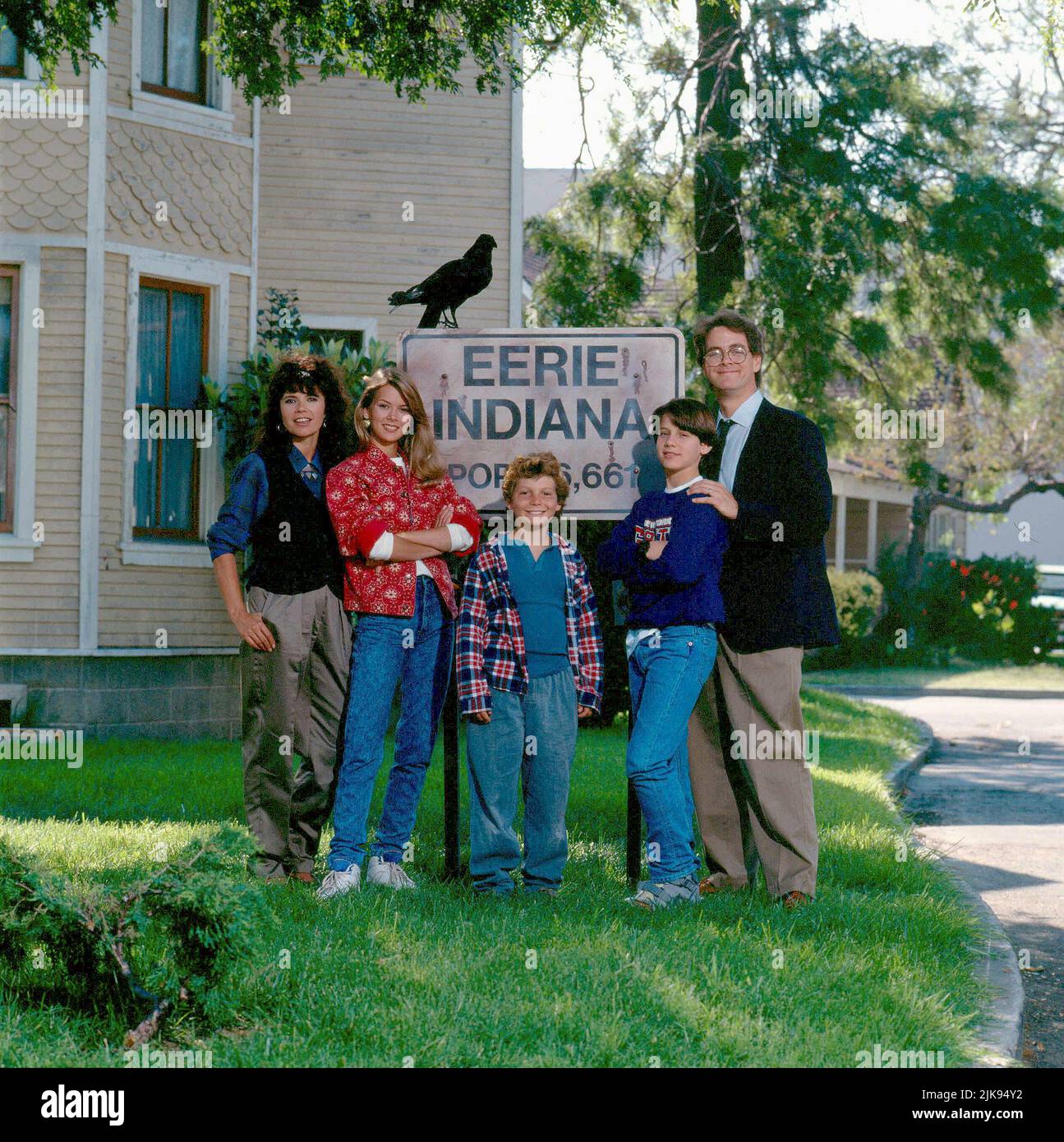 Eerie indiana 1991 hi-res stock photography and images - Alamy
