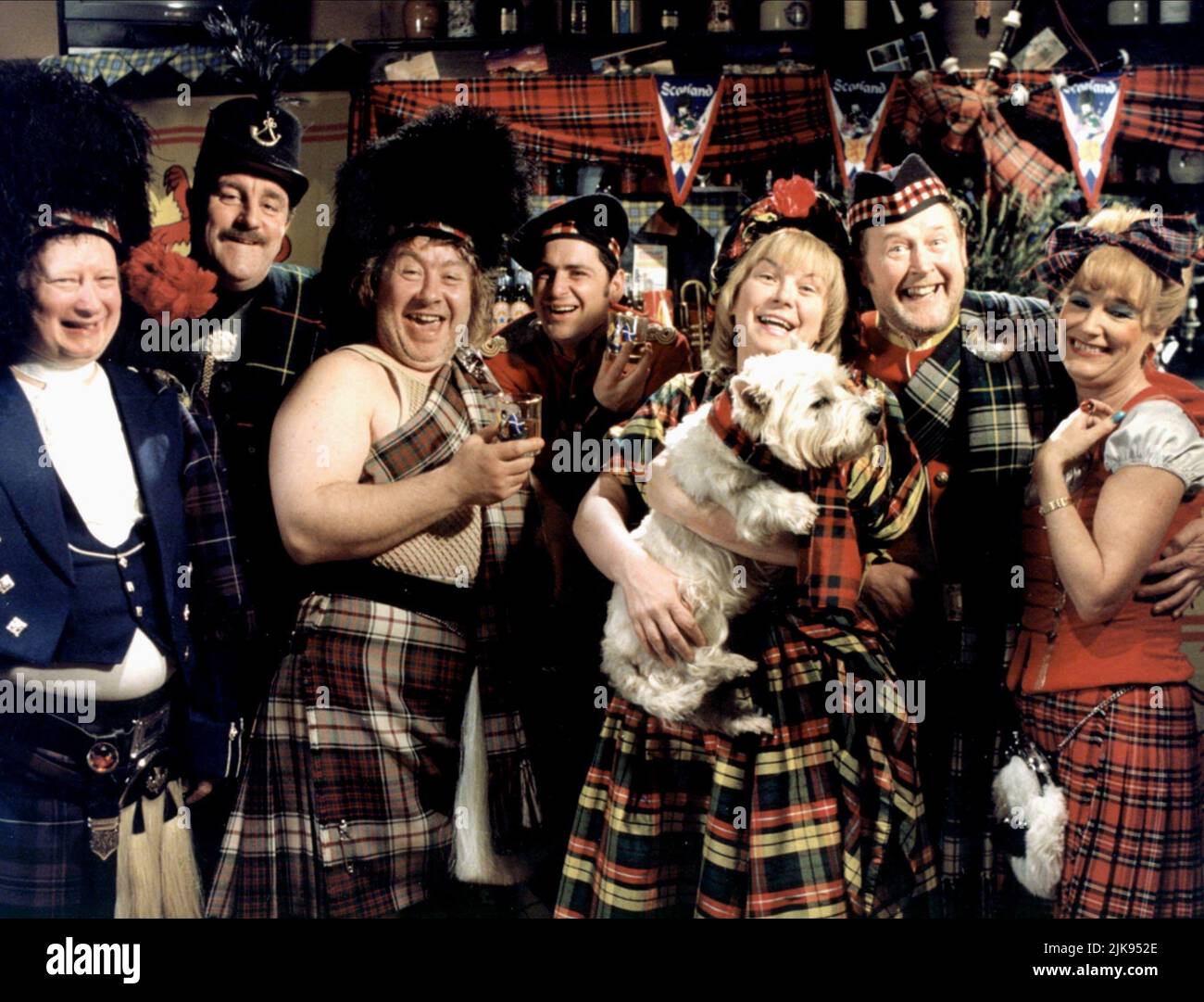 Brian Pettifer, Iain Mccoll, Gregor Fisher, John Kazek, Elaine C Smith ...