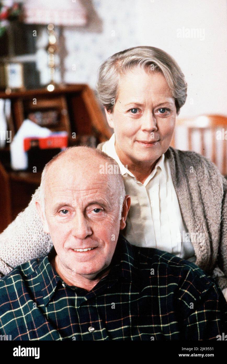 Annette Crosbie & Richard Wilson Television: One Foot In The Grave (TV ...