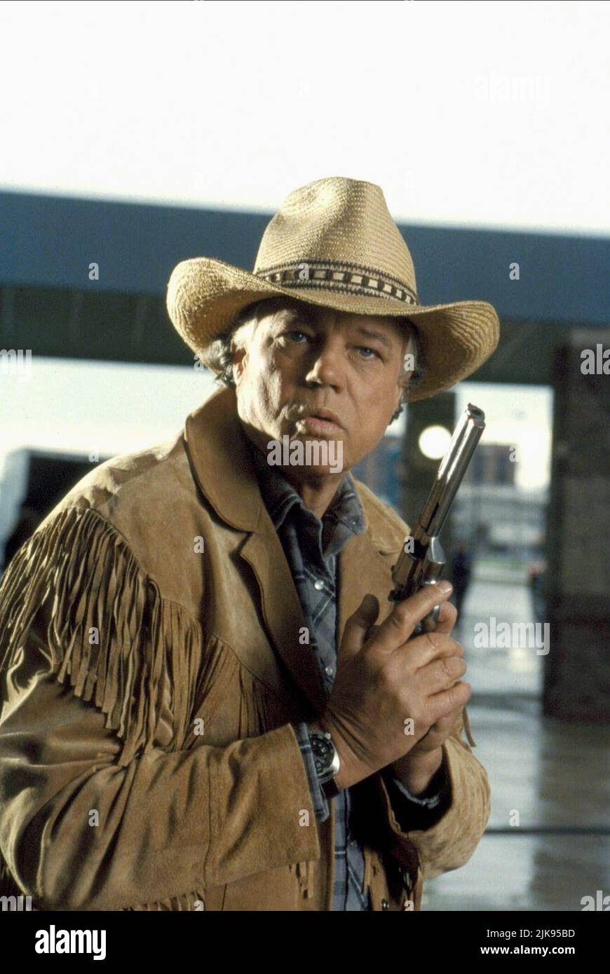 Joe Don Baker Film: Felony (USA 1994) Characters: Donovan Director ...