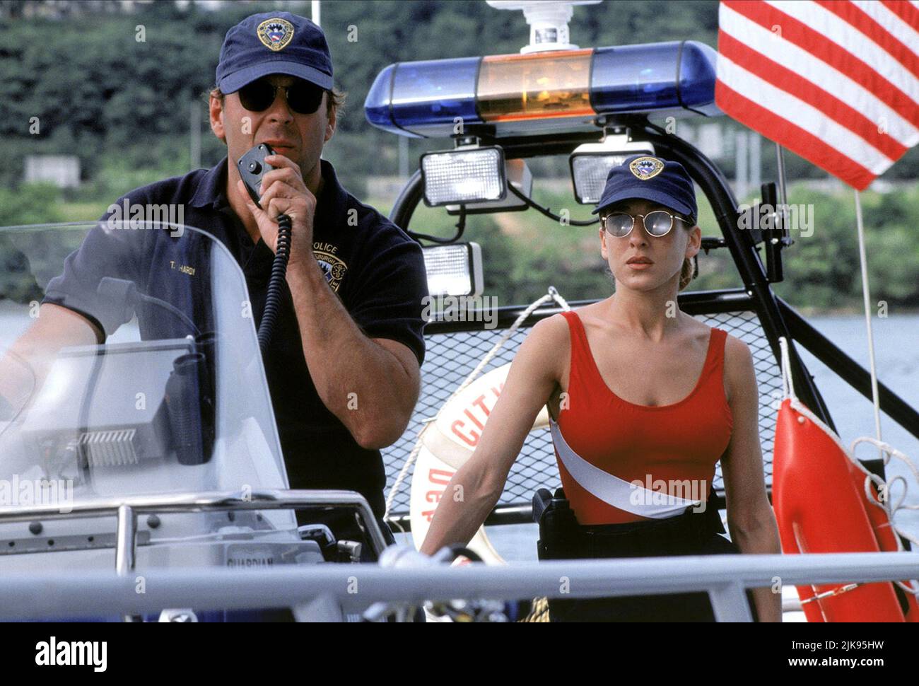 Bruce Willis & Sarah Jessica Parker Film: Striking Distance (USA 1993 ...