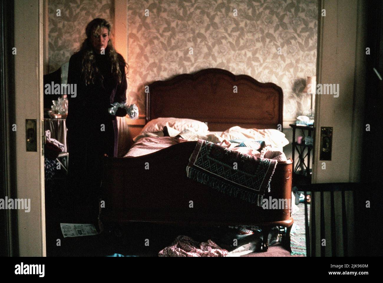 Kim Basinger Film Final Analysis (1992) Characters: Heather Evans ...