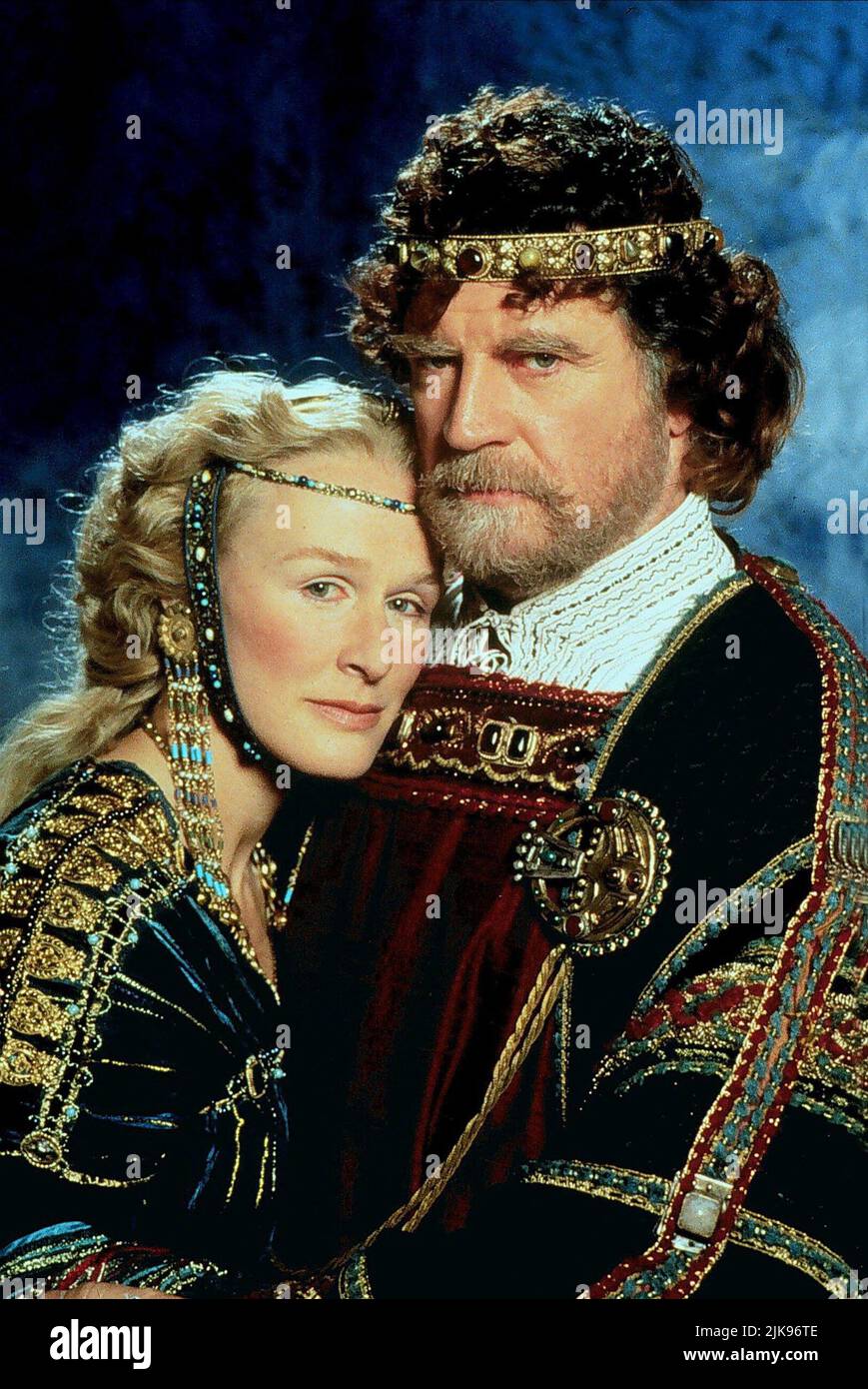 Glenn Close & Alan Bates Film Hamlet (USA/UK/FR 1990) Characters ...