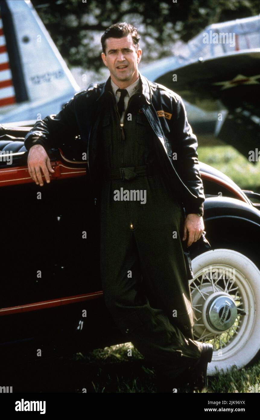 Mel Gibson Film Forever Young (USA 1992) Characters: Capt. Daniel ...