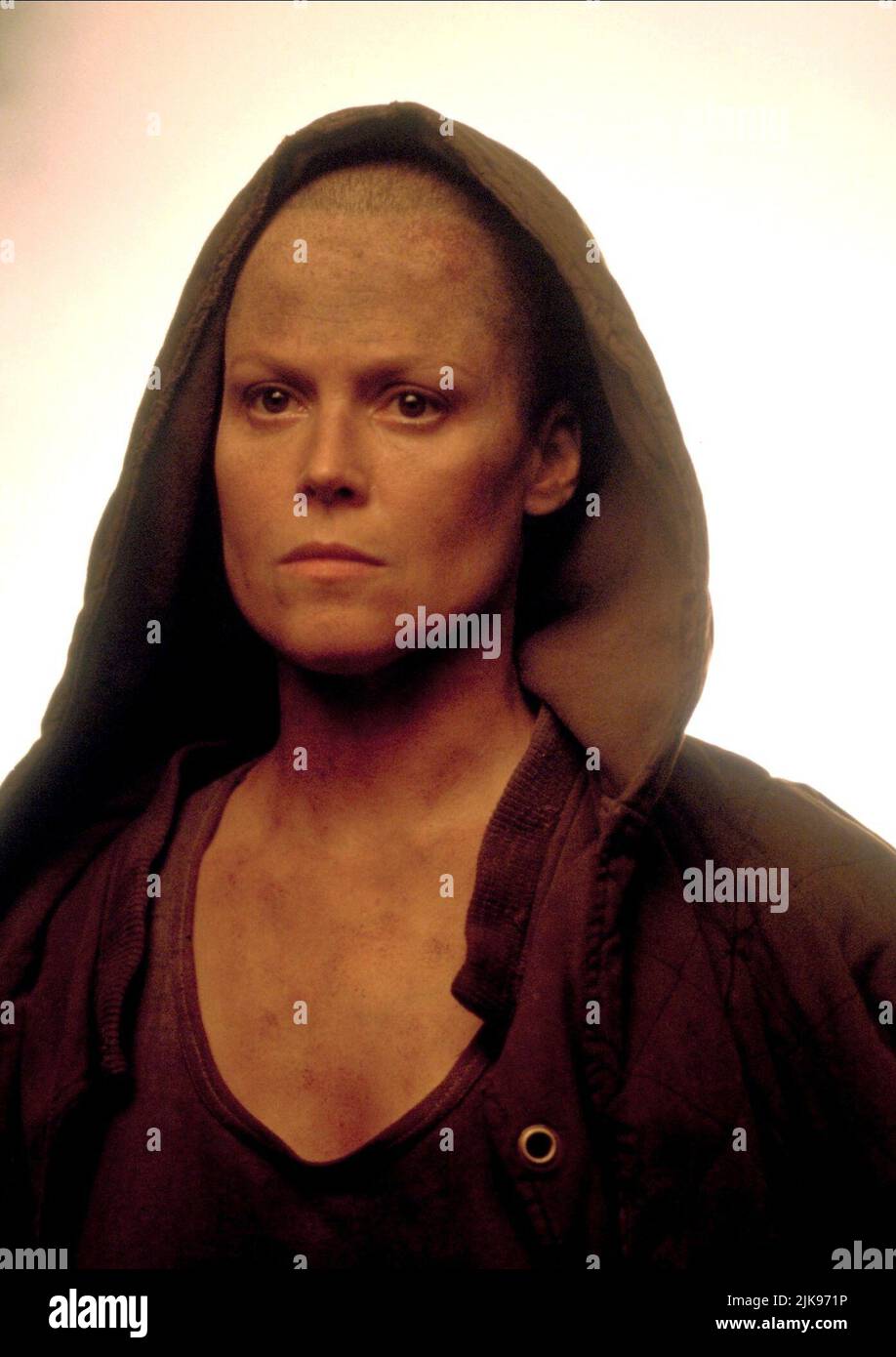 Sigourney Weaver Film Alien 3 (USA 1992) Characters: Ellen Riple ...