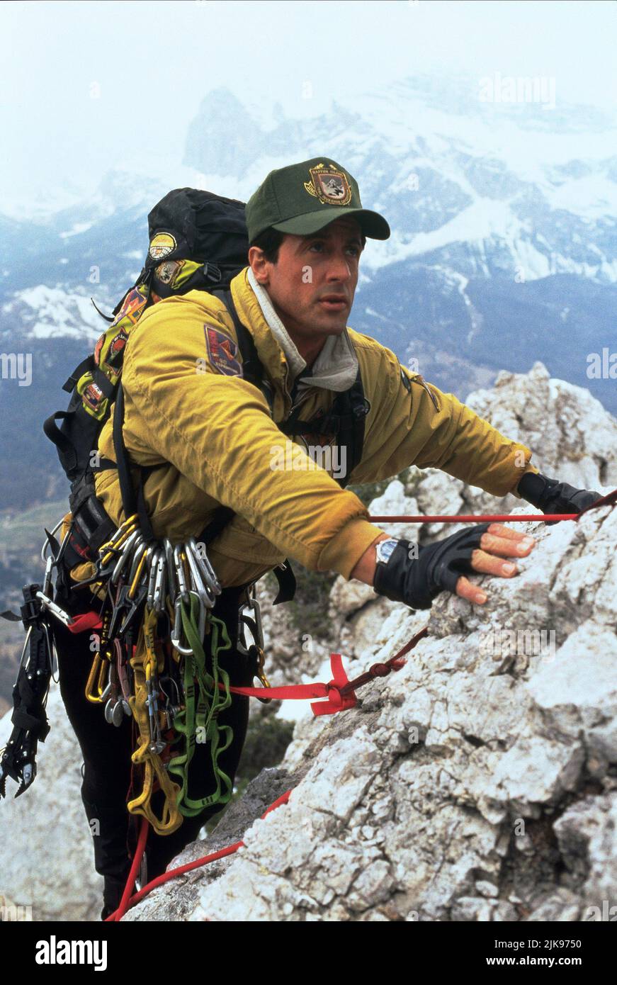 Sylvester stallone cliffhanger 1993 hi-res stock photography and images ...