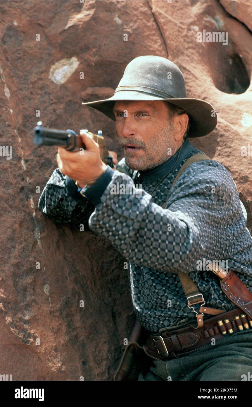 Robert Duvall Film Geronimo: An American Legend (1993) Characters ...